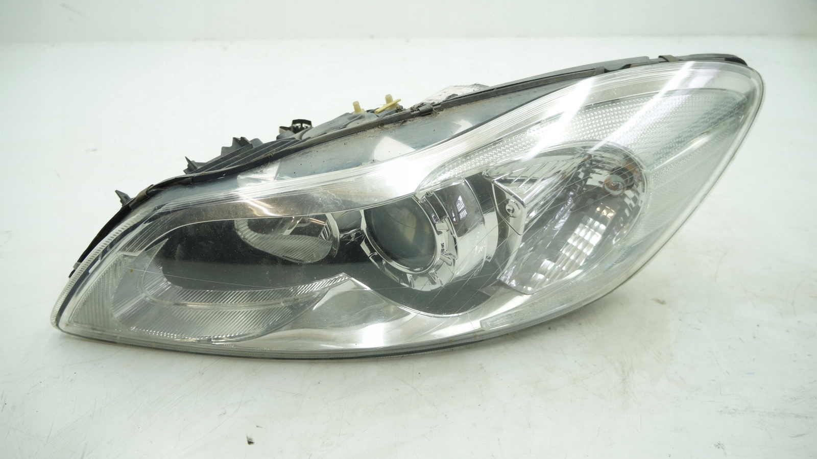 VOLVO C30 LIFT LAMPA LEWY PRZÓD PRZEDNIA 31214805 za 750 zł z Nałęczów ... VOLVO C30 LIFT LAMPA LEWY PRZÓD PRZEDNIA 31214805 za 750 zł z Nałęczów ...
