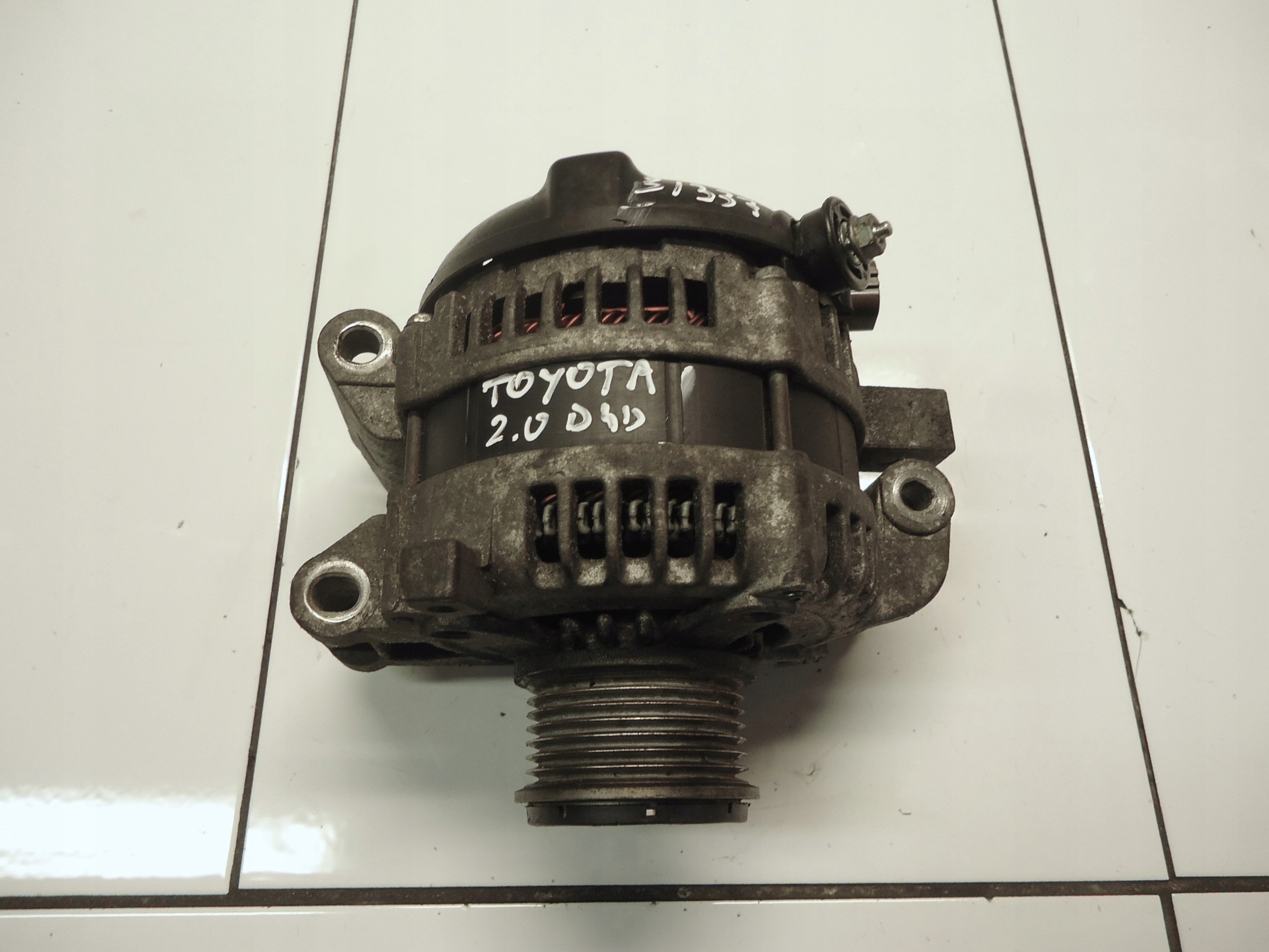 TOYOTA AVENSIS II T25 2.0 D4D ALTERNATOR 401821912 za 145.00PLN z ...