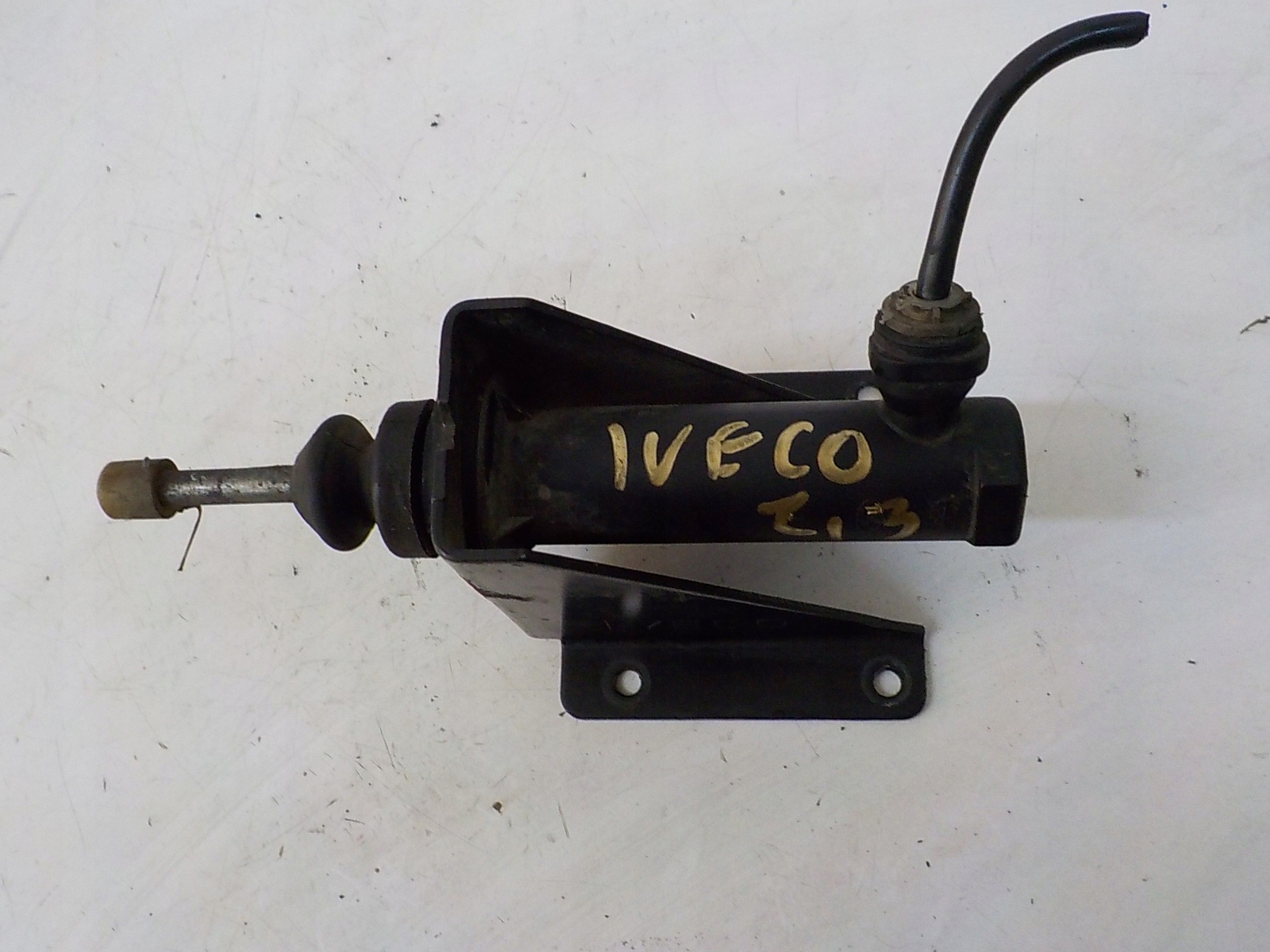 Iveco OE 41285167 pompka sprzęgła - porównaj ceny - Allegro.pl