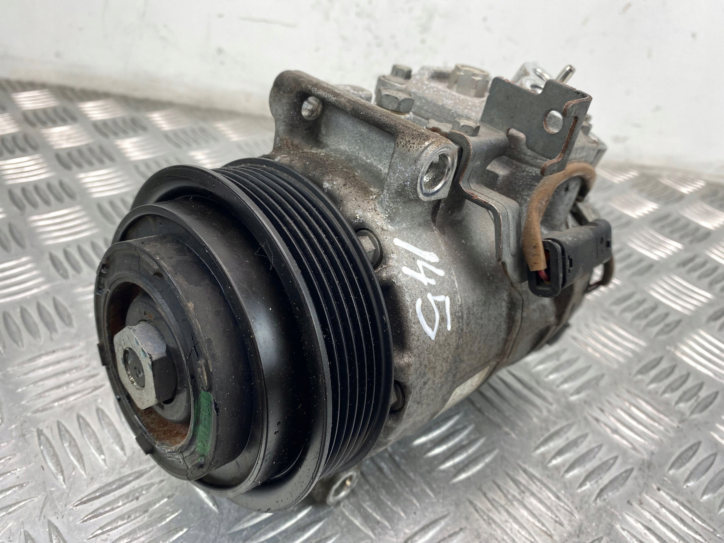 Mercedes E200 W212 2.0 Kompresor SPRĘŻARKA klimatyzacji A0008302500 za ...