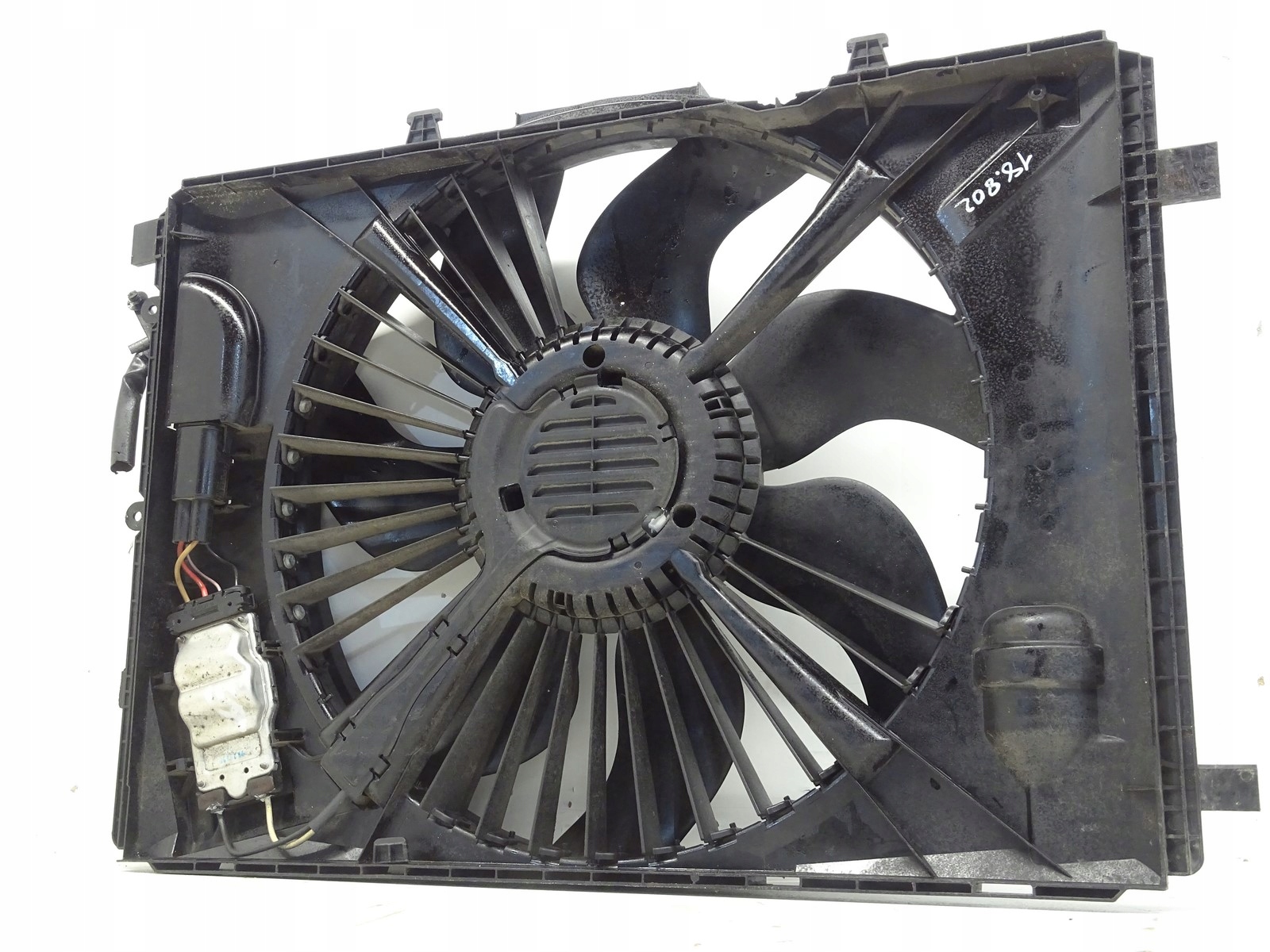 WENTYLATOR WIATRAK CHŁODNICY MERCEDES W204 W212 2.2CDI A2045000393 ...