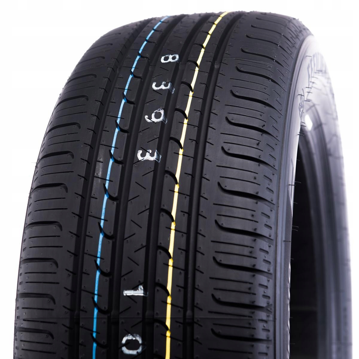 Opona letnia Goodyear EfficientGrip SUV 255/65R17 110 H - porównaj ceny - Allegro.pl