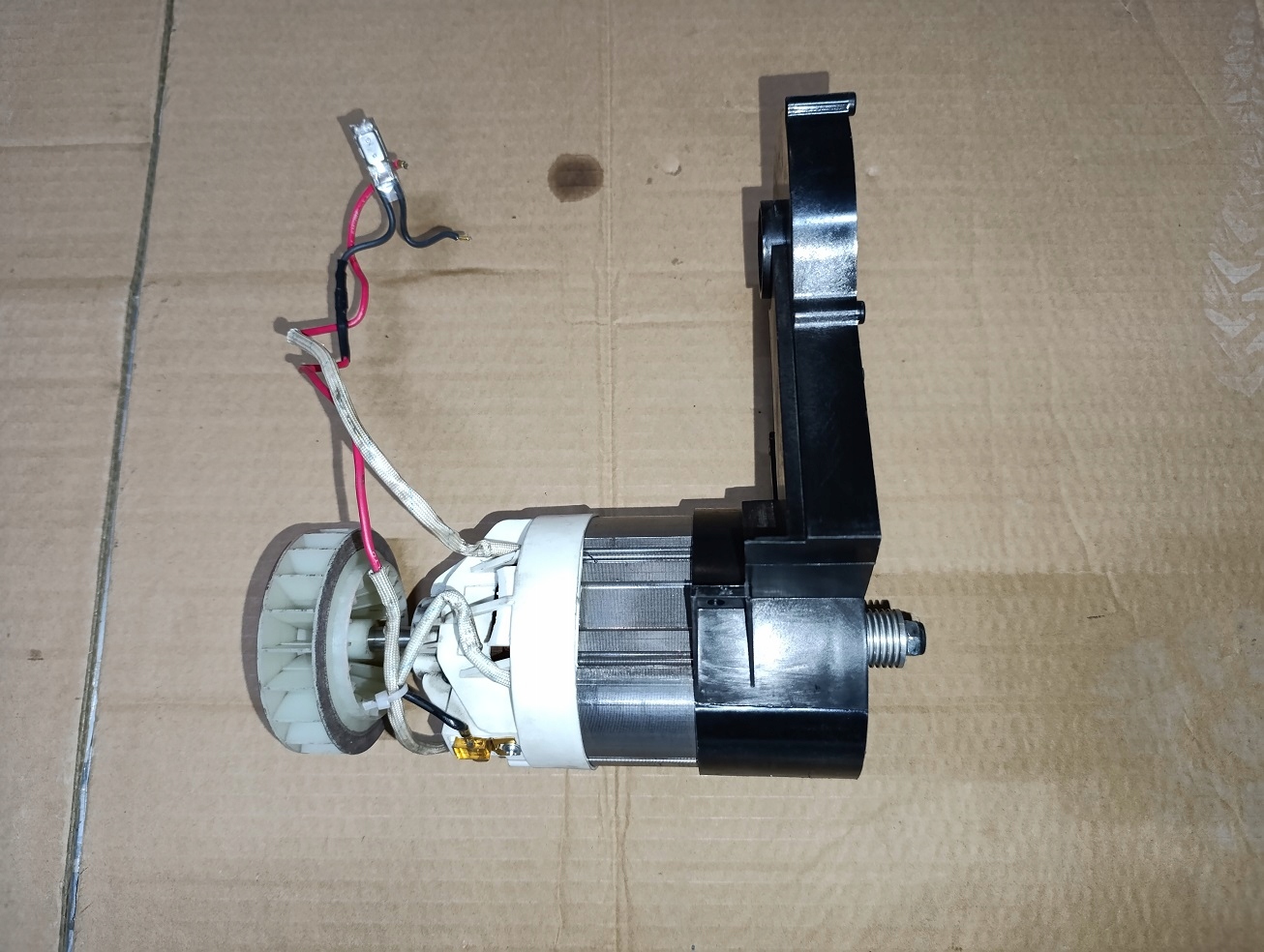 SILNIK WIRNIK STOJAN WERTYKULATOR ELEKTRYCZNY EINHELL GE-SA 1640 1600W (342059001910) • Cena ...