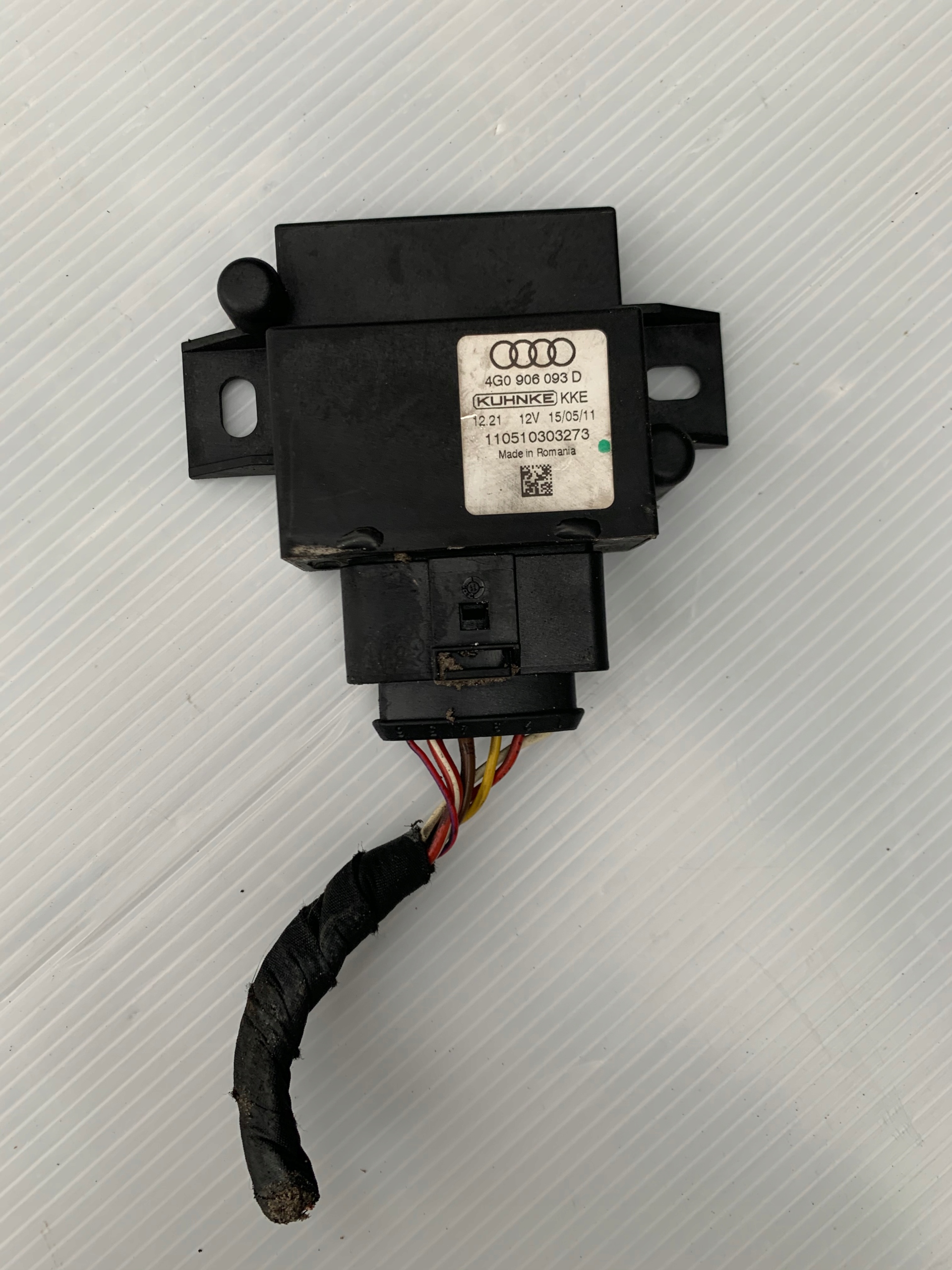 AUDI A6 C7 STEROWNIK POMPY PALIWA 4G0906093D za 70 zł z Kozienice ...