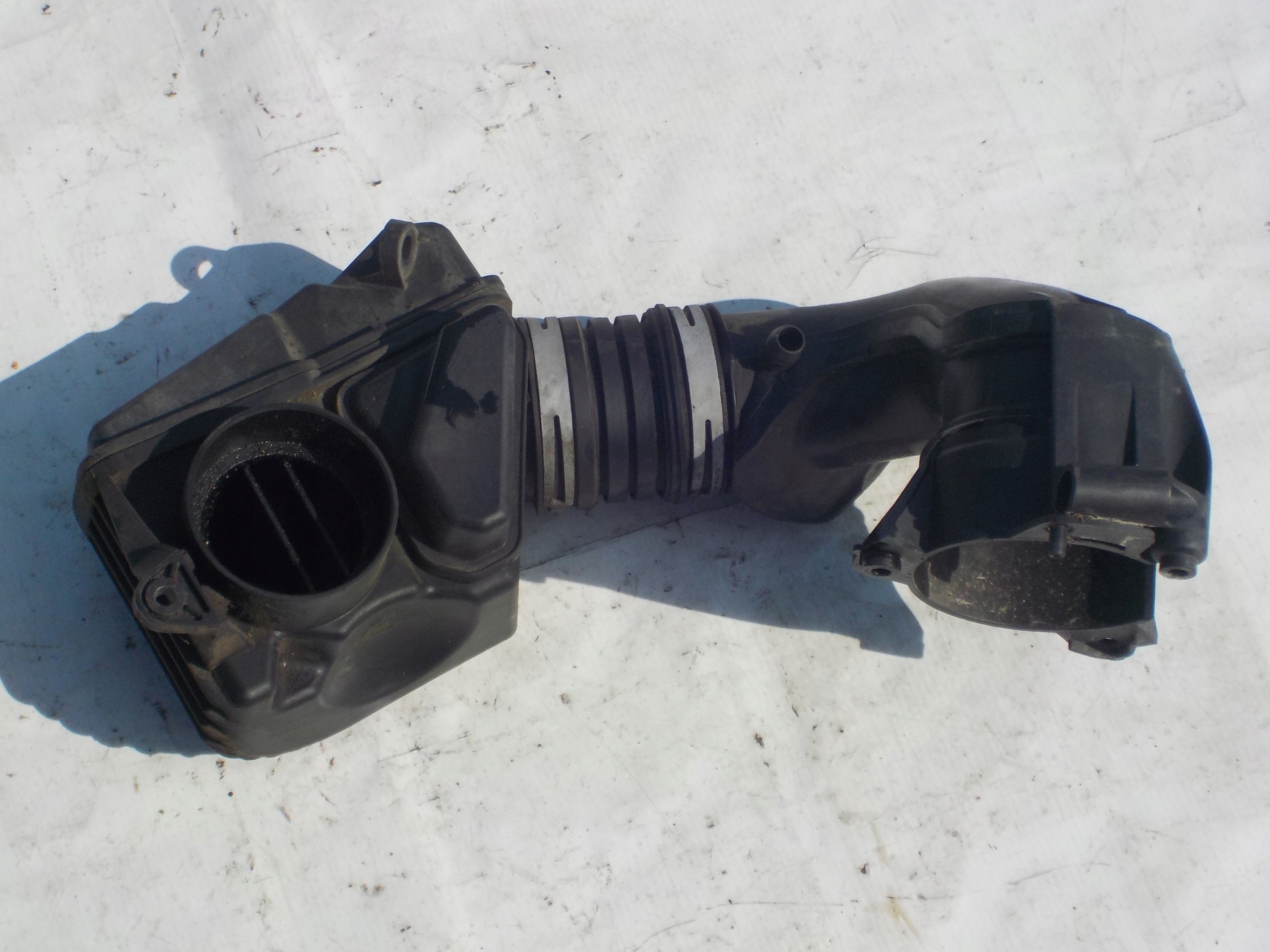 MERCEDES W203 00-04 RURA REZONATOR TŁUMIK SZMERÓW za 40.00PLN z Zabór ...