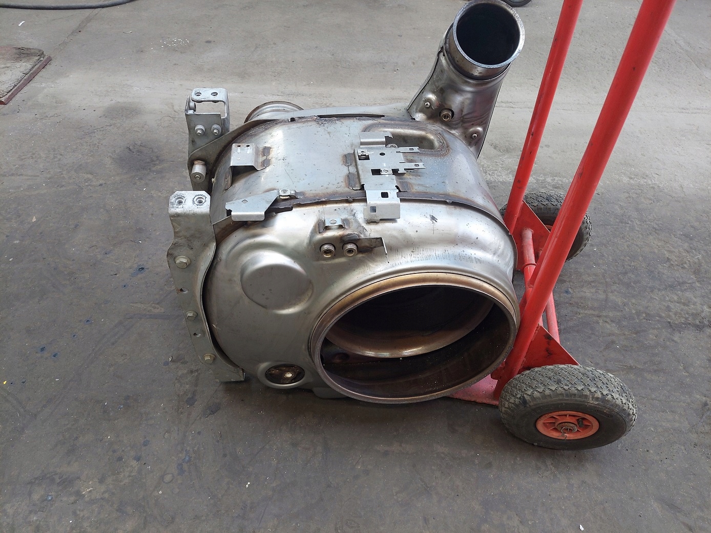 OBUDOWA FILTRA DPF DAF XF CF EURO 6 za 1499.00PLN z Rybnik - Allegro ...