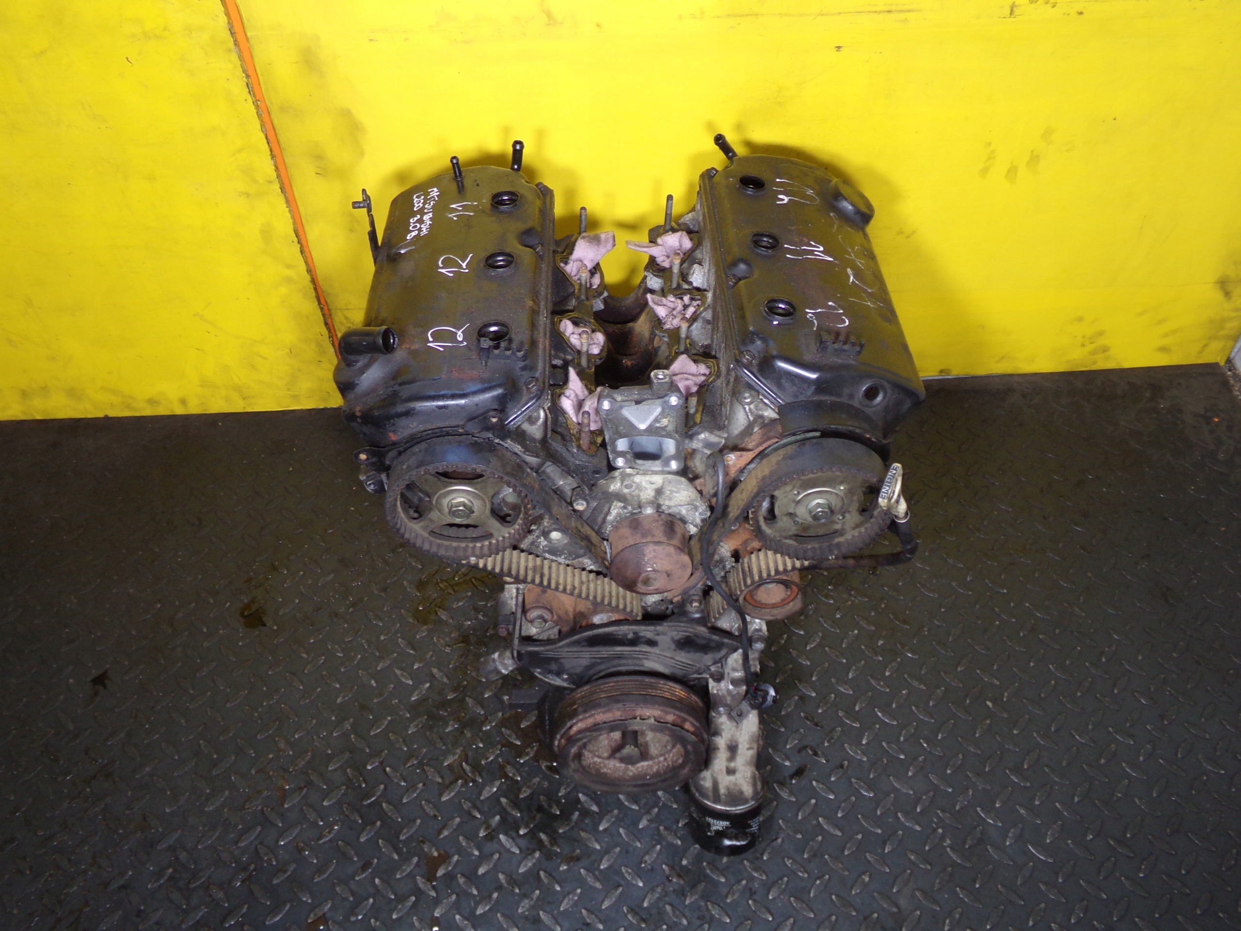 MITSUBISHI L200 PAJERO 3.0 V6 04r silnik 6G72 za 3400 zł z Daleszyce ...