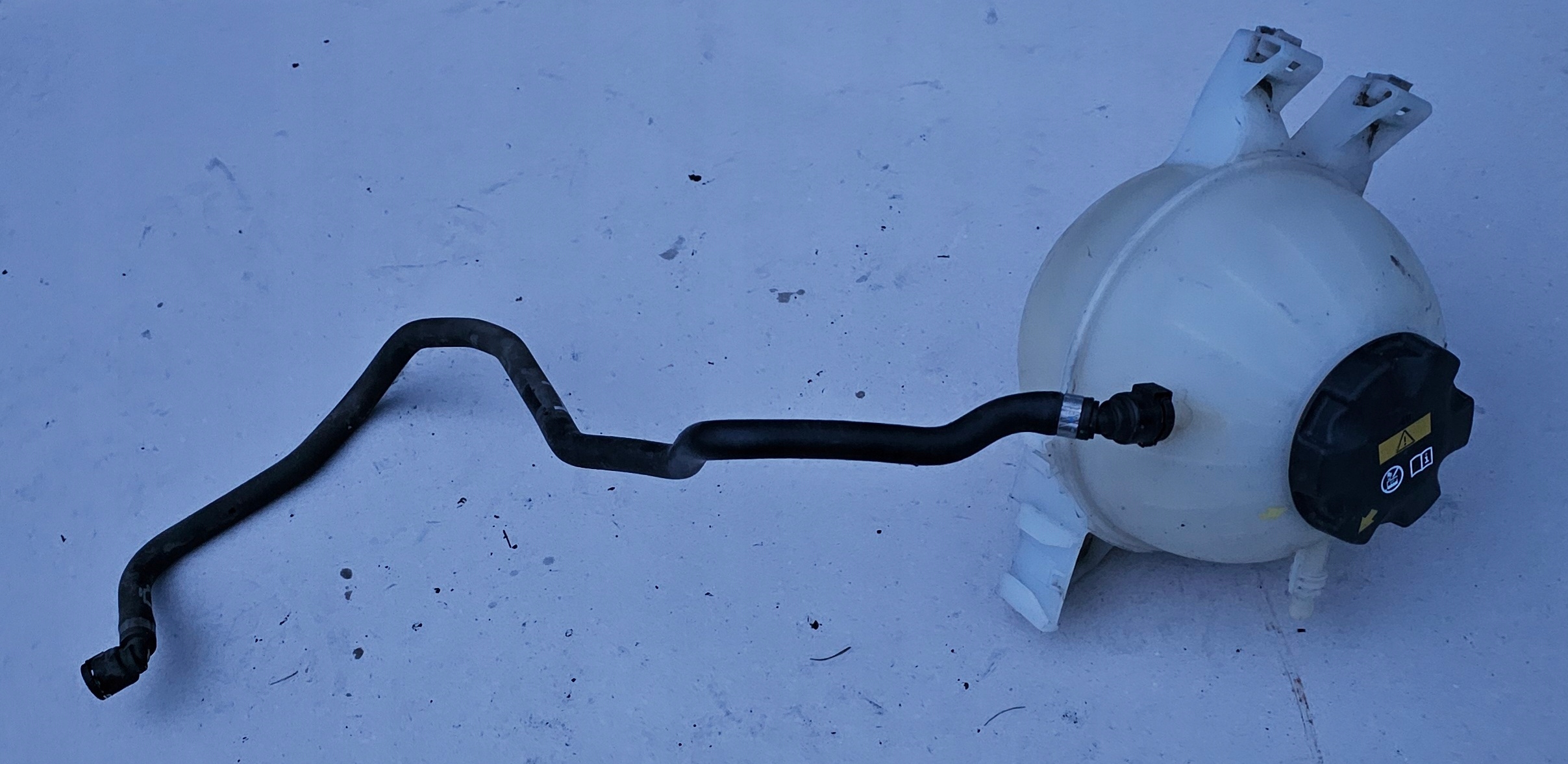 ! Zbiorniczek Wyrównawczy Bmw w Przewody układów chłodzenia - Allegro.pl