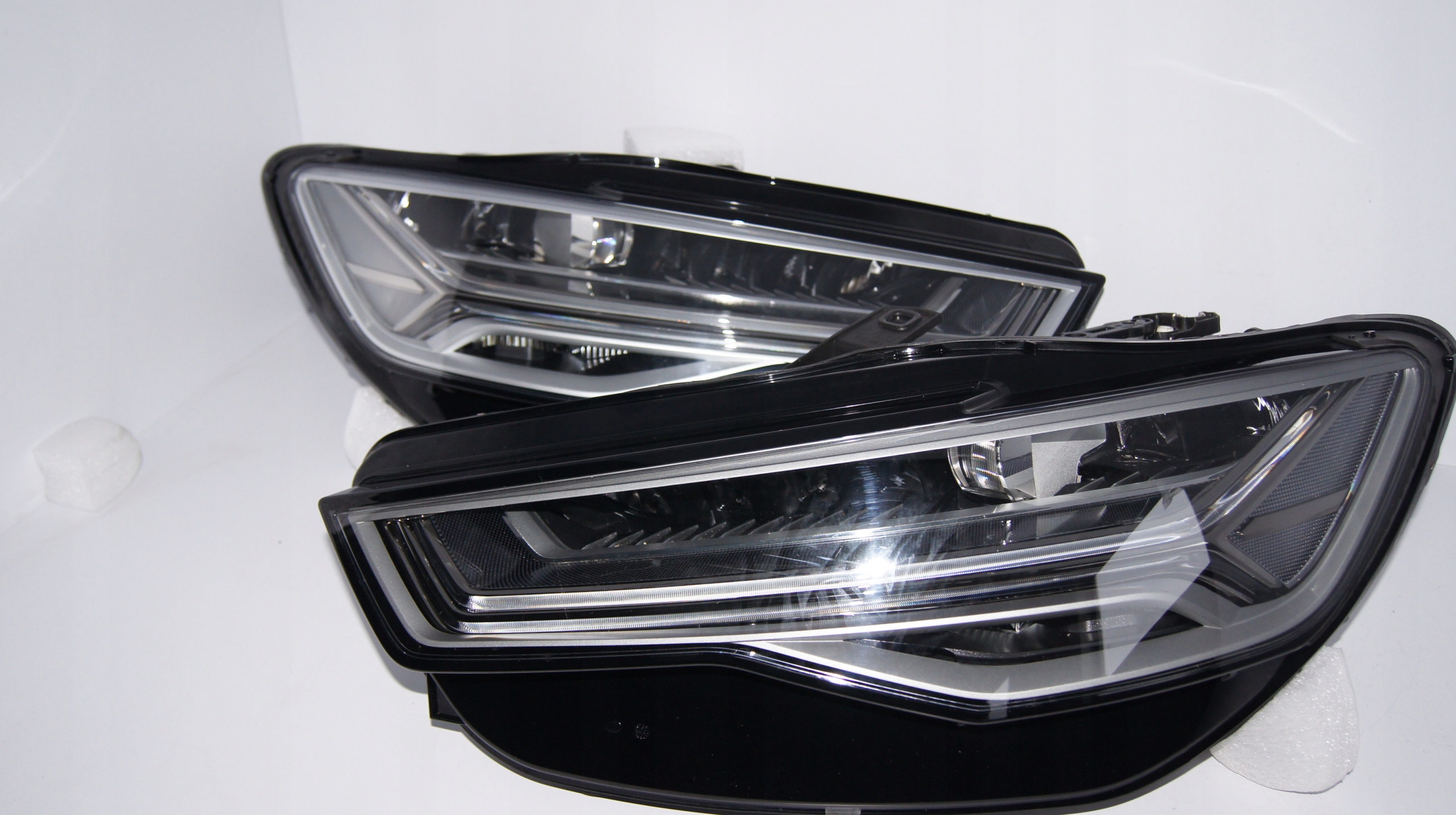 AUDI A6 C7 LIFT FULL LED MATRIX LAMPA LEWA L+P za 4870 zł z Prusice ...