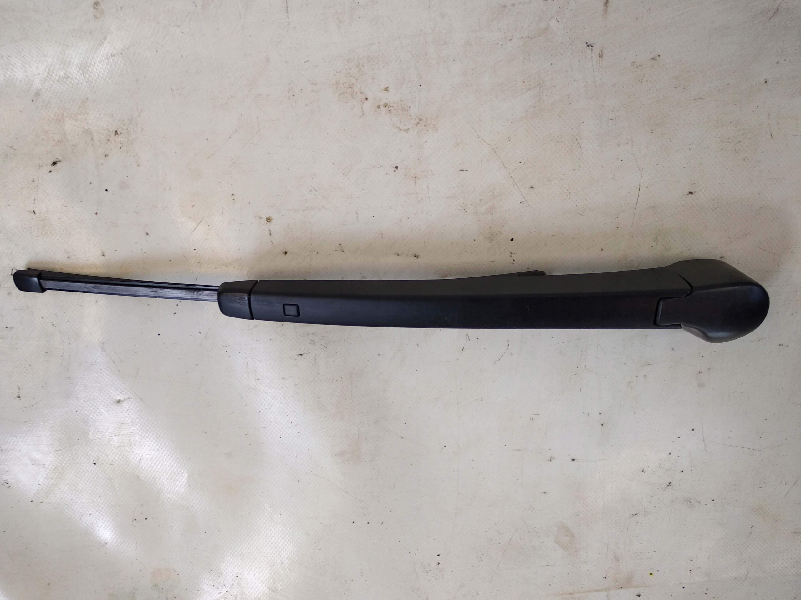 VW GOLF VII RAMIĘ WYCIERACZKI TYLNEJ TYŁ 5G9955707 za 75.00PLN z ...