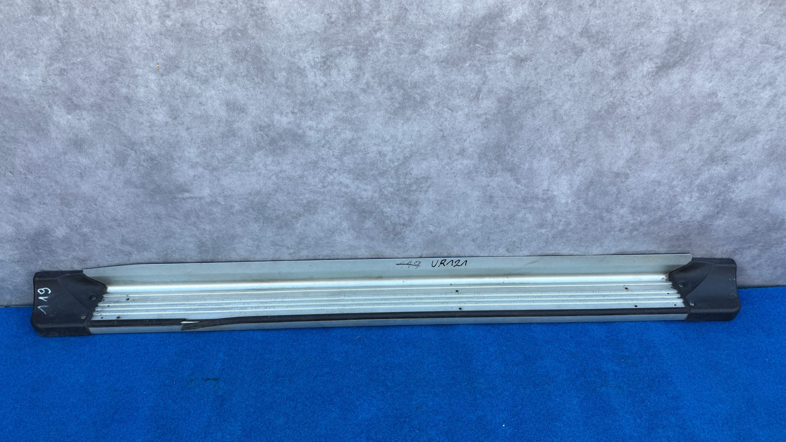 TOYOTA HILUX LAND CRUISER STOPIEŃ PRÓG NAKŁADKA HIL02 UR121 za 100.00PLN z Irządze - Allegro ...