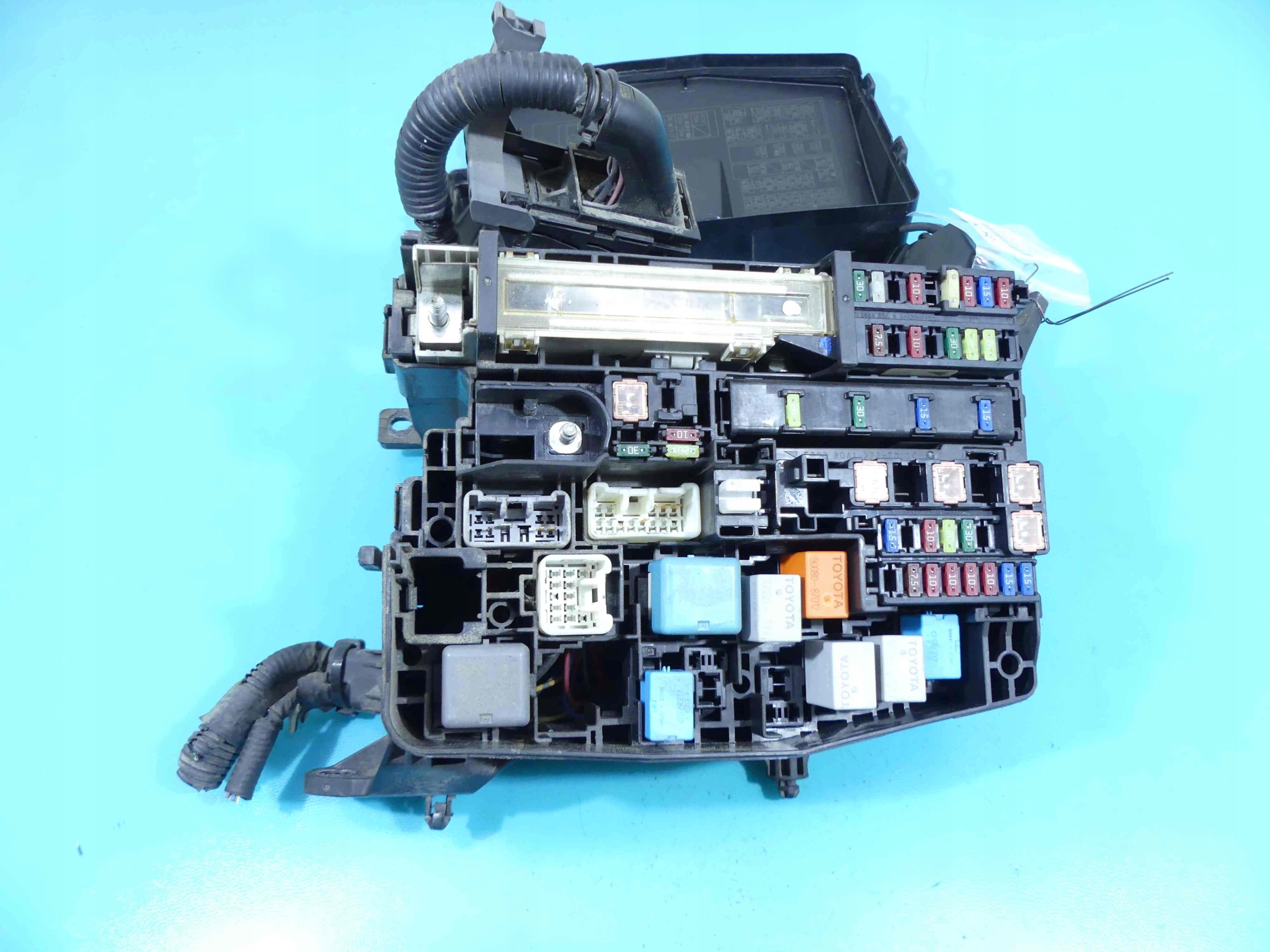 Bezpieczniki Avensis T27 - Niska cena na Allegro.pl