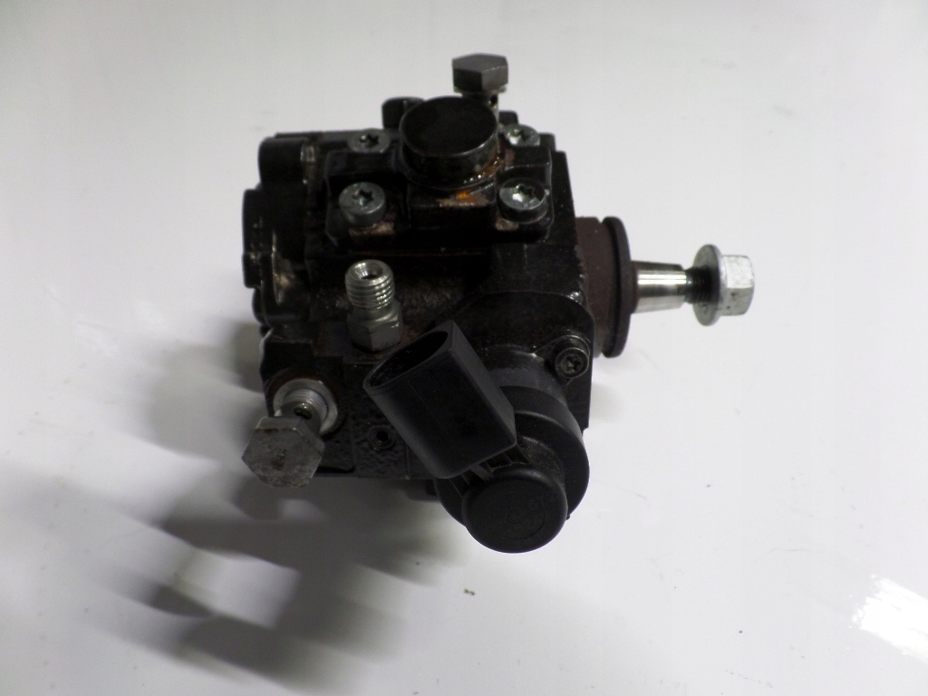 AUDI A6 C6 2.7 TDI POMPA WTRYSKOWA 0445010154 za 399.00PLN z CIECIERZYN ...