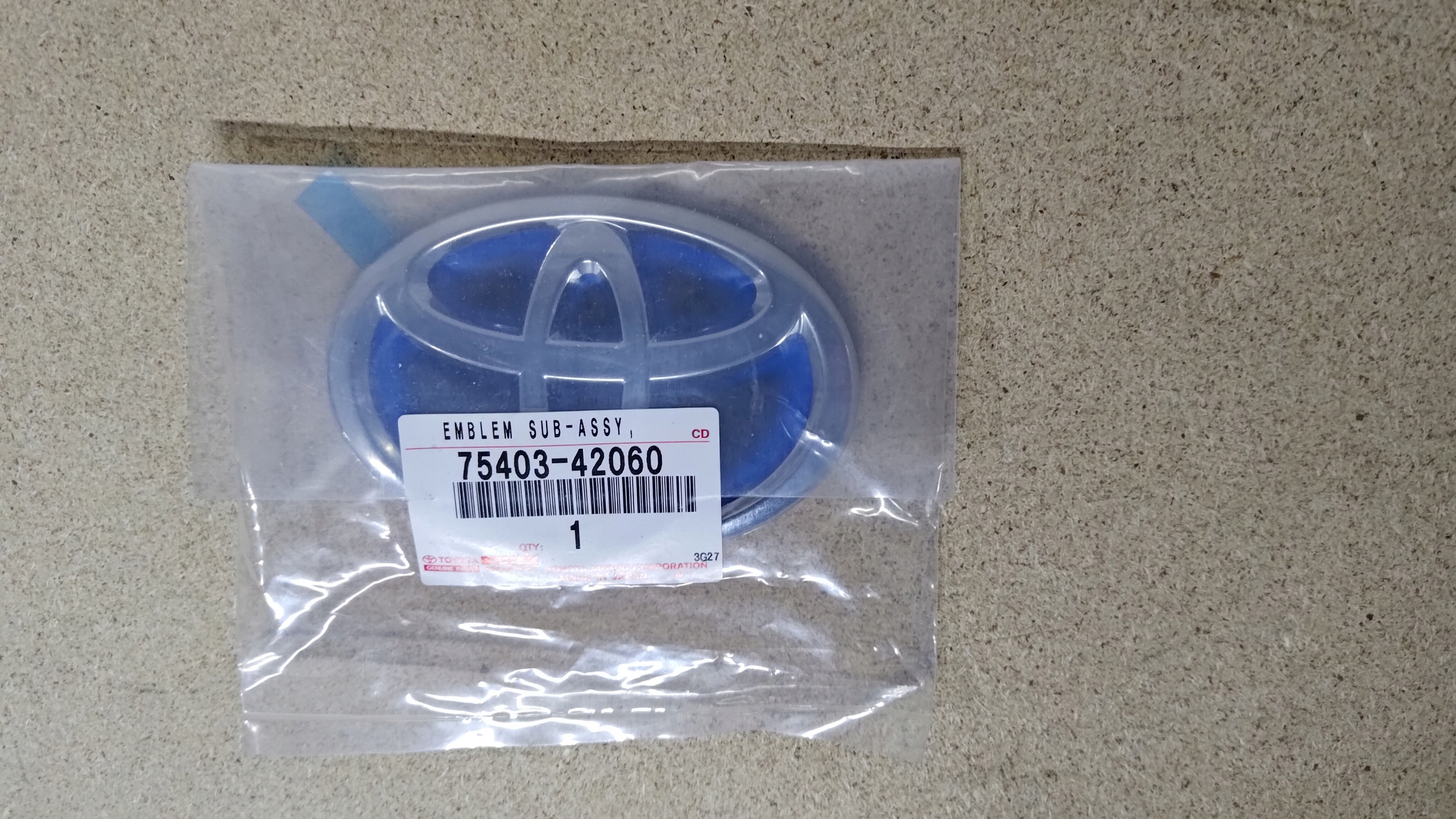 Emblemat Znaczek Logo Toyota w Emblematy, znaczki i loga do samochodów ...