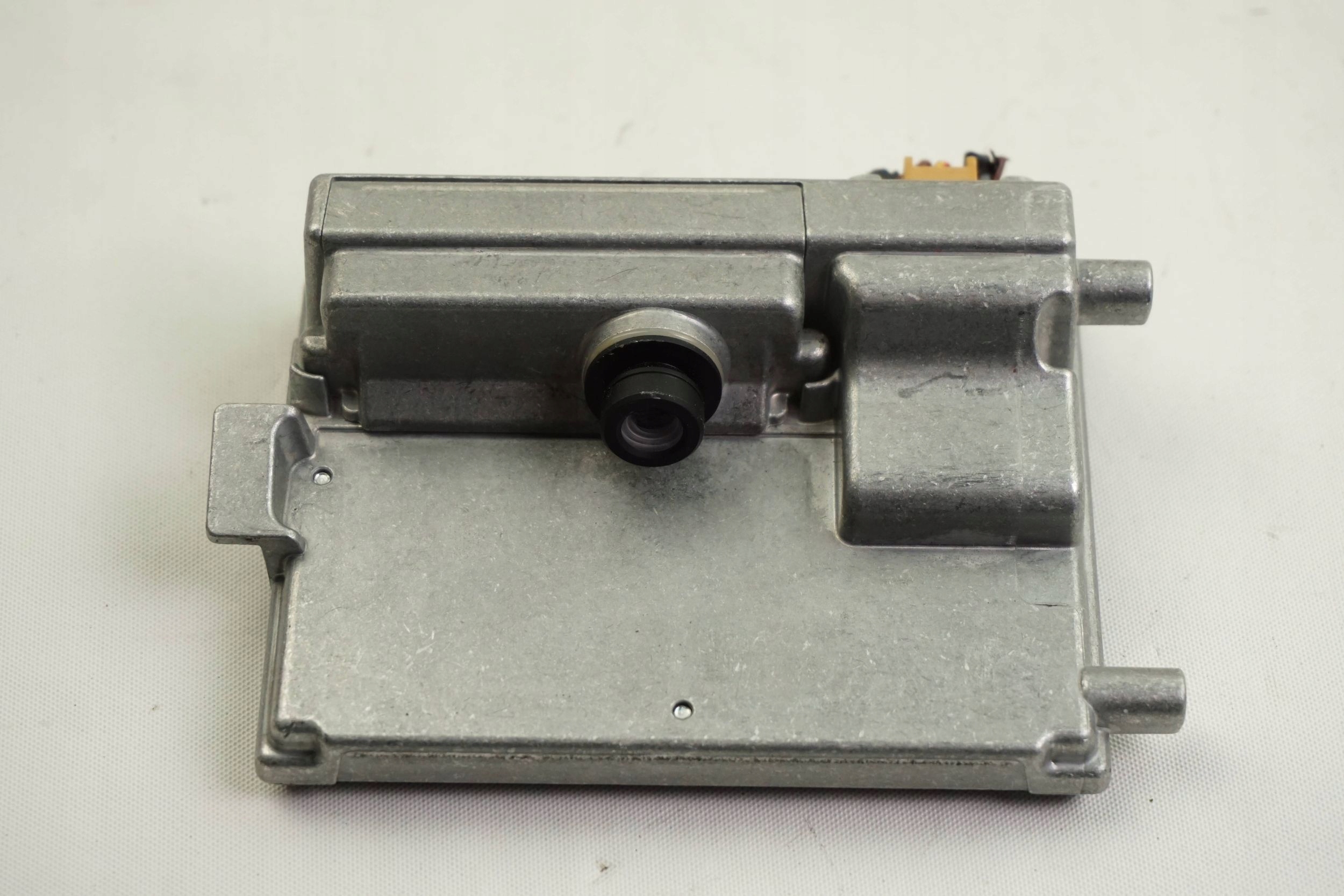 KAMERA ASYSTENT PASA RUCHU VW AUDI CUPRA 5WA980653D za 65.00PLN z ...