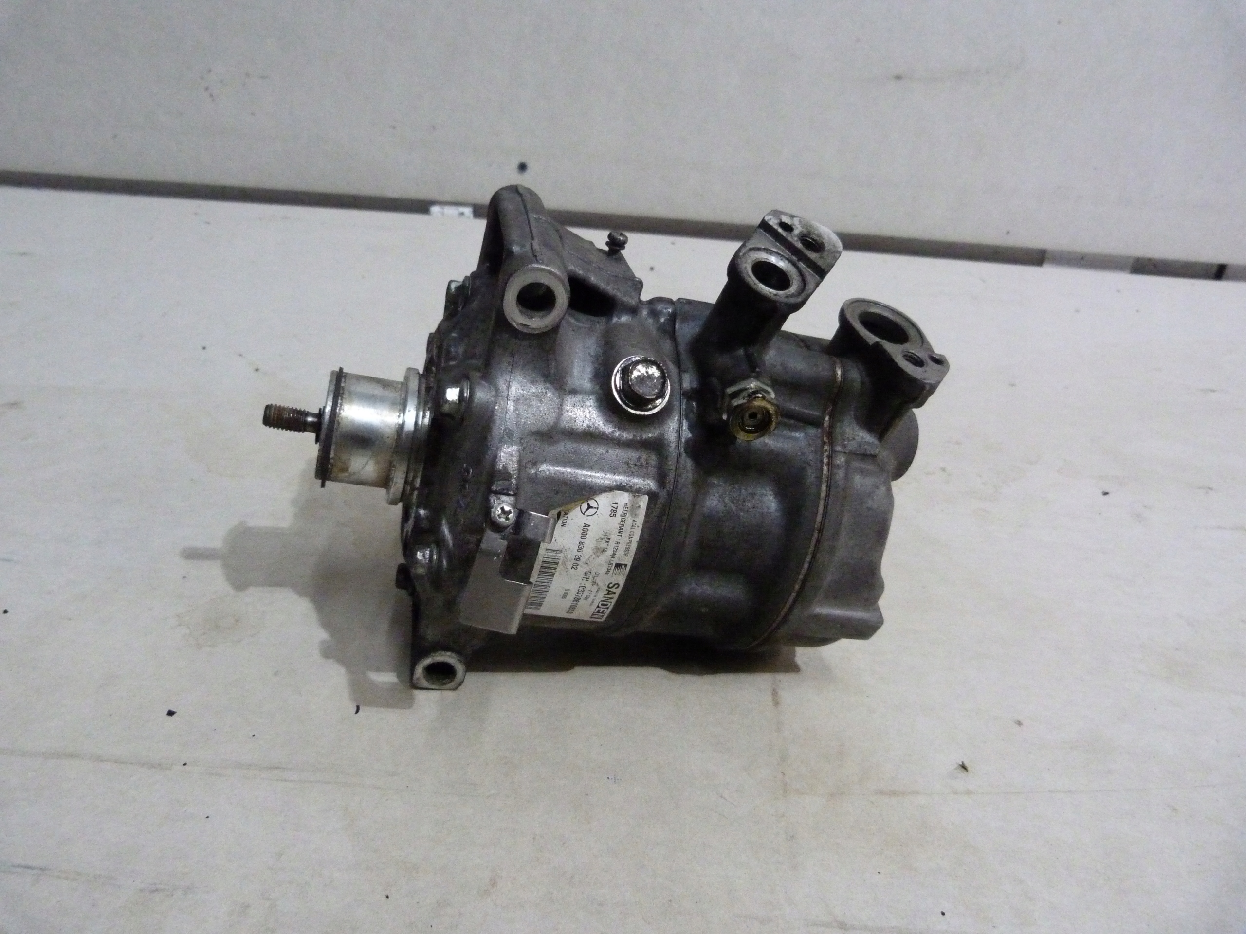 Mercedes-Benz OE A0008303902 kompresor, klimatyzacja 5905232477352 za ...