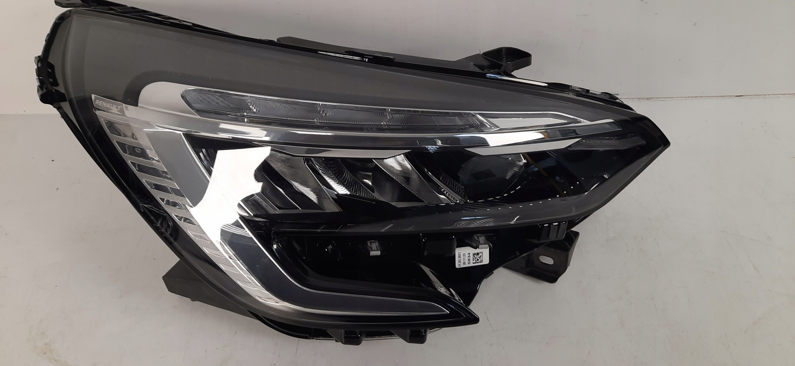 260100902R NOWY ORYGINALNY REFLEKTOR PRAWY RENAULT CLIO V za 3059.00PLN ...