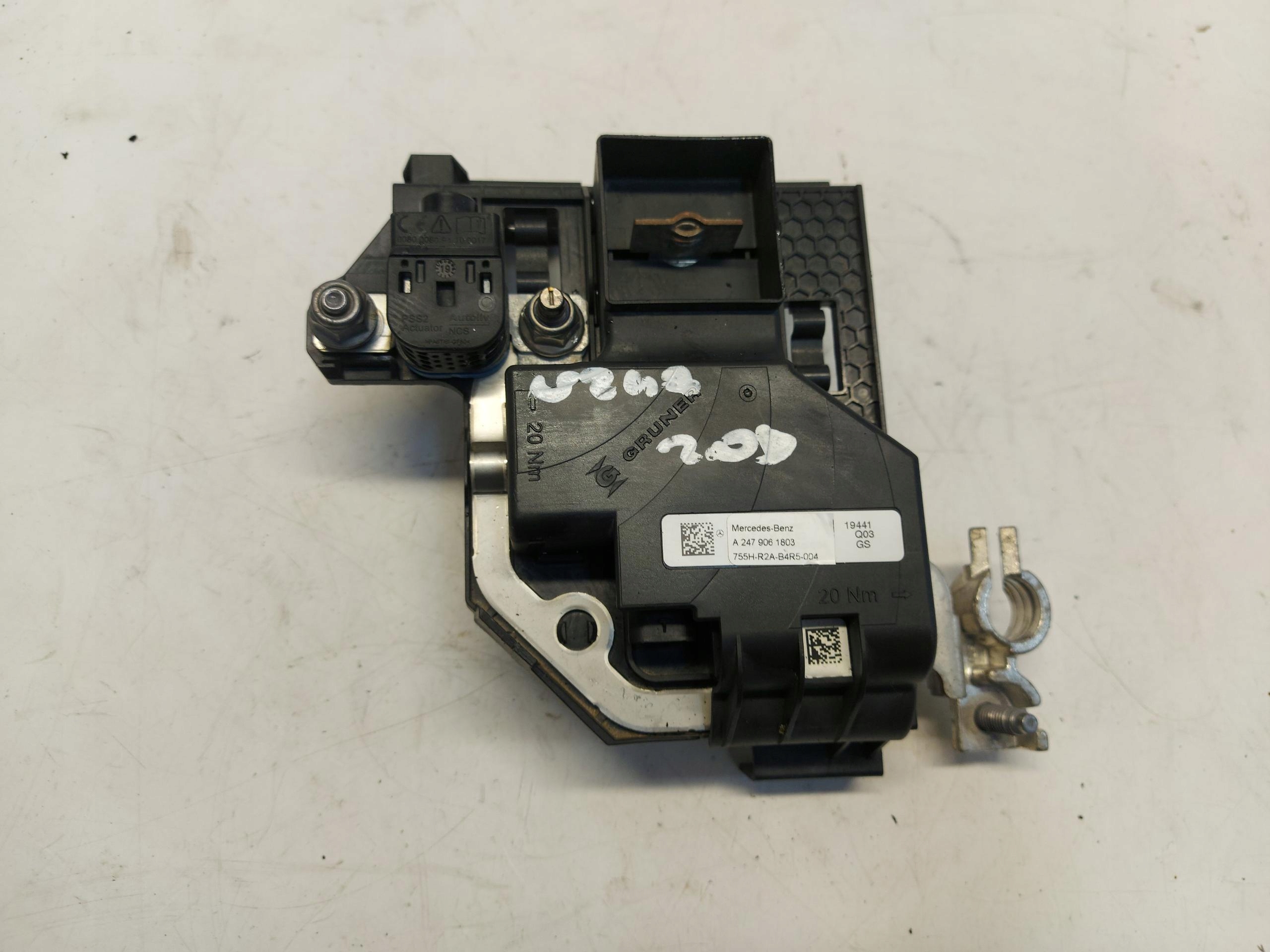 Mercedes w247 B-Classa klema skrzynka bezpieczników 2.0 cdi a2479061803 ...