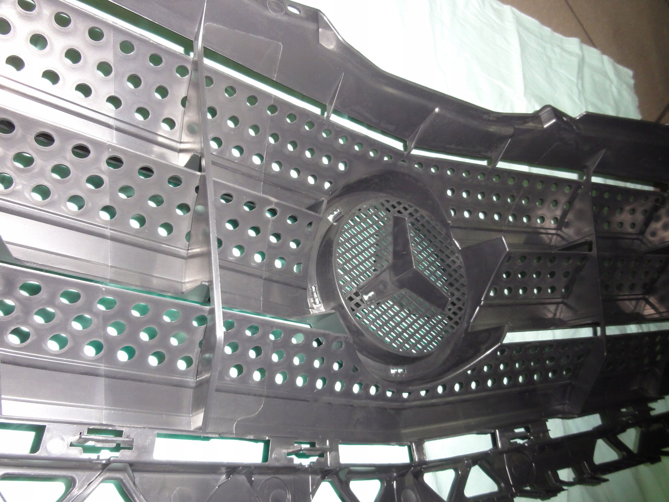 A9068880523 A9068880523 - Mercedes Sprinter 906 Lift решітка радіатора ...