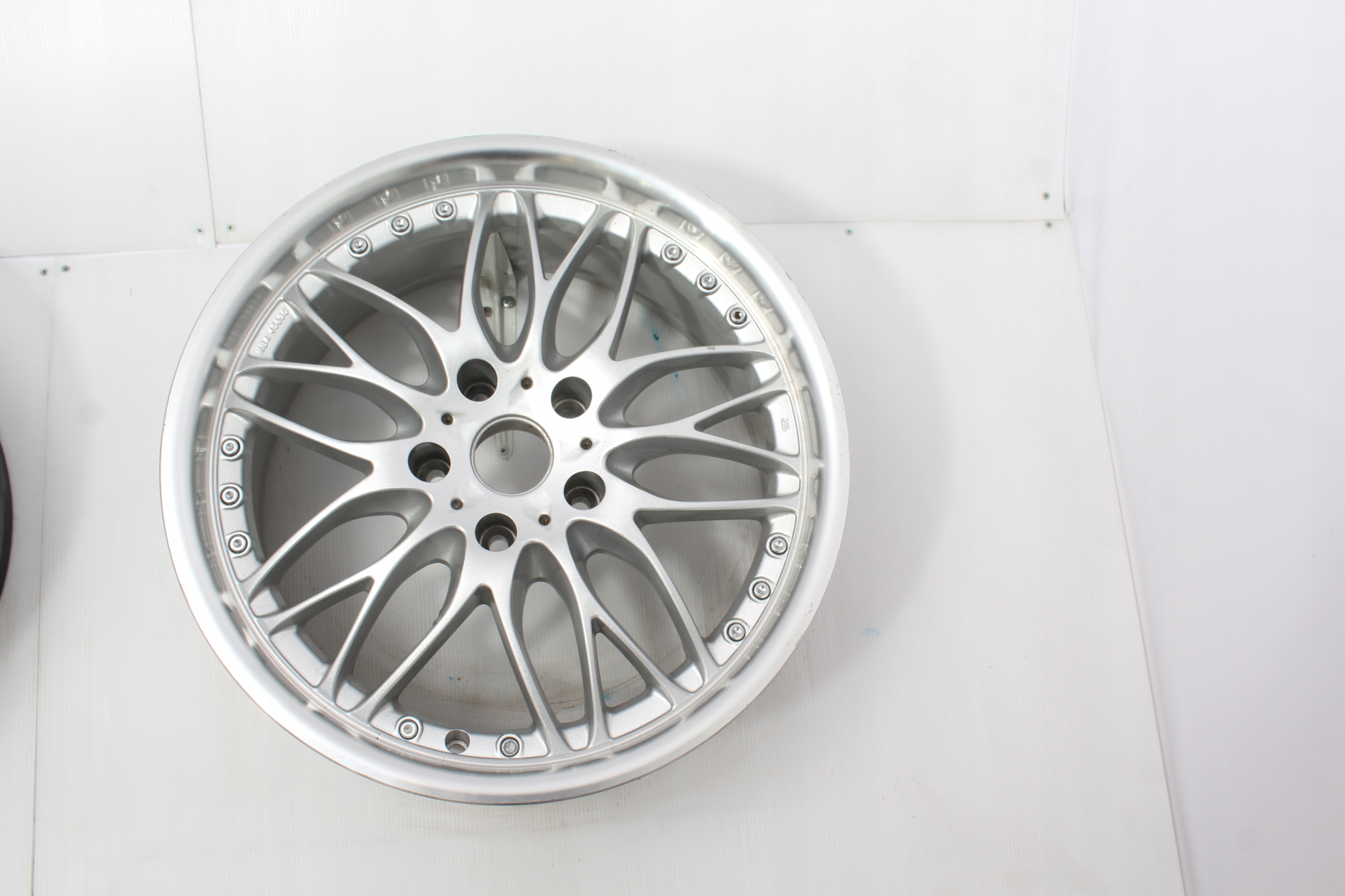 Felga aluminiowa Alutec 8.5" x 18" 5x120 ET 13 za 400.00PLN z Turek ...