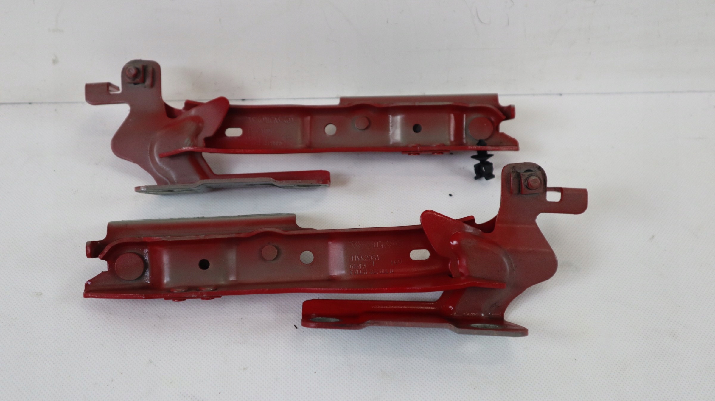 VOLVO V40 II ZAWIASY MASKI 612-46 31442084, 31442085 31442084, 31442085 ...