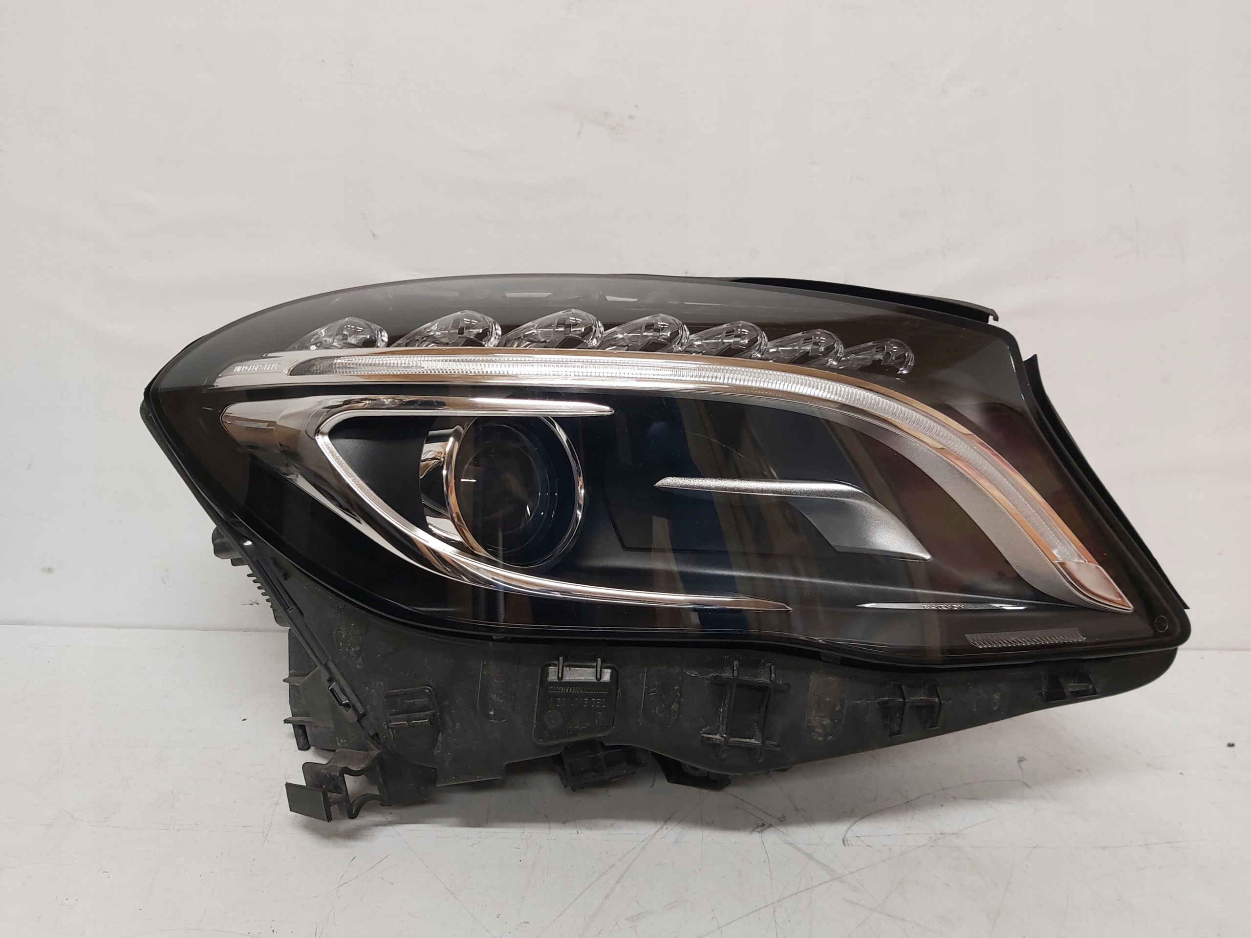 LAMPA PRZÓD PRAWA MERCEDES GLA W156 BIXENON • Cena, Opinie - Allegro
