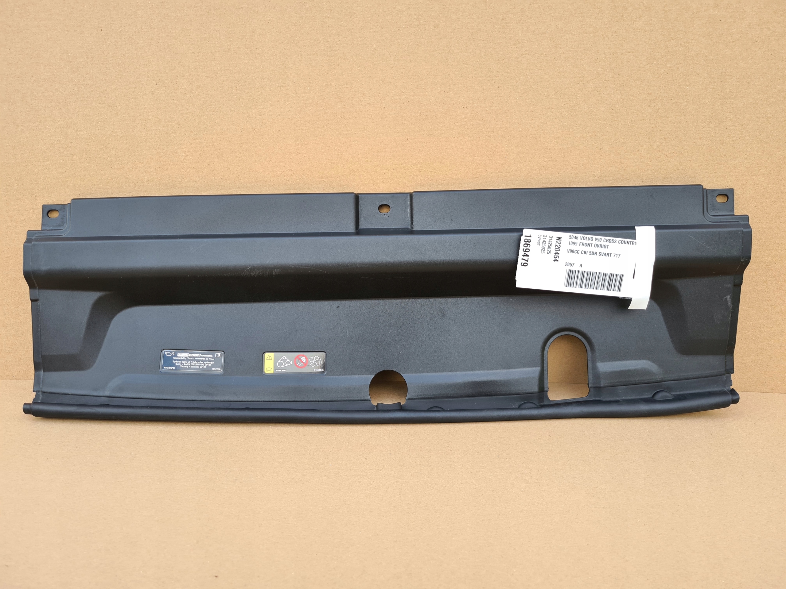 Volvo OE 31425025 osłona maskownica pasa przedniego - porównaj ceny ...