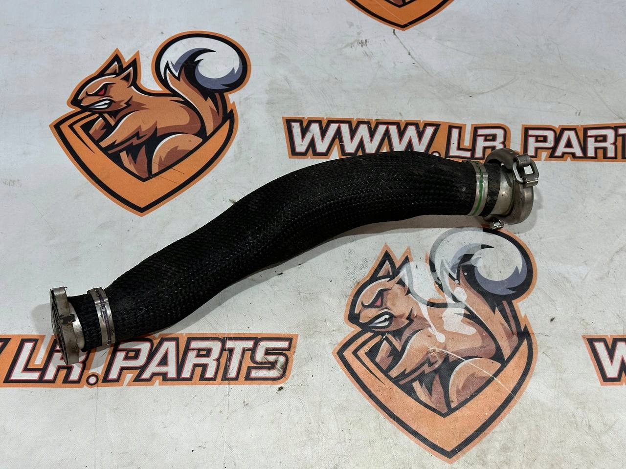 LR097976 LR097976 - Шланг труби EGR для LAND ROVER L550 GJ32-9F468-AD ...