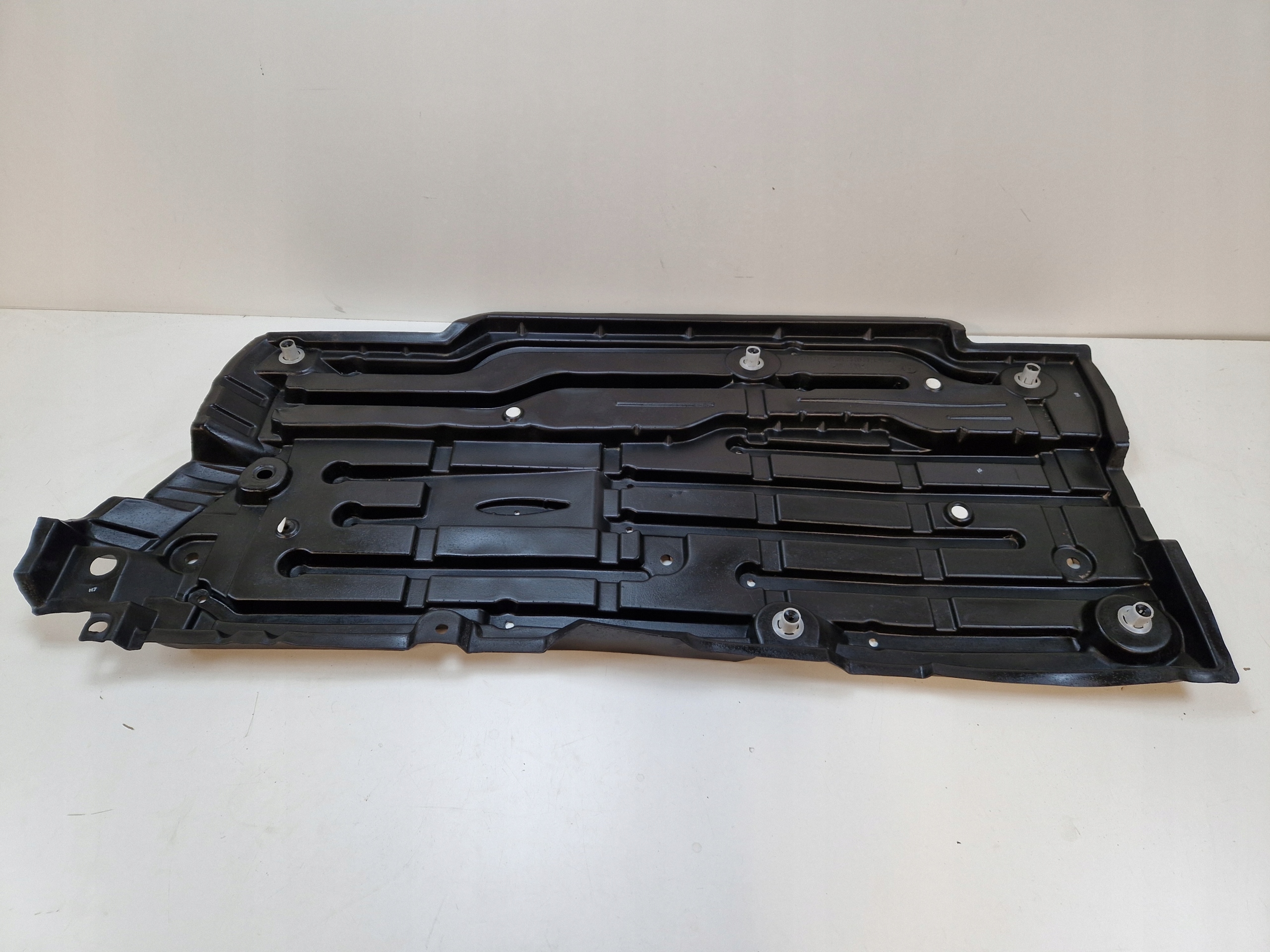 OSŁONA PODWOZIA PRAWA TOYOTA CHR C-HR 58165-F4021 - porównaj ceny ...