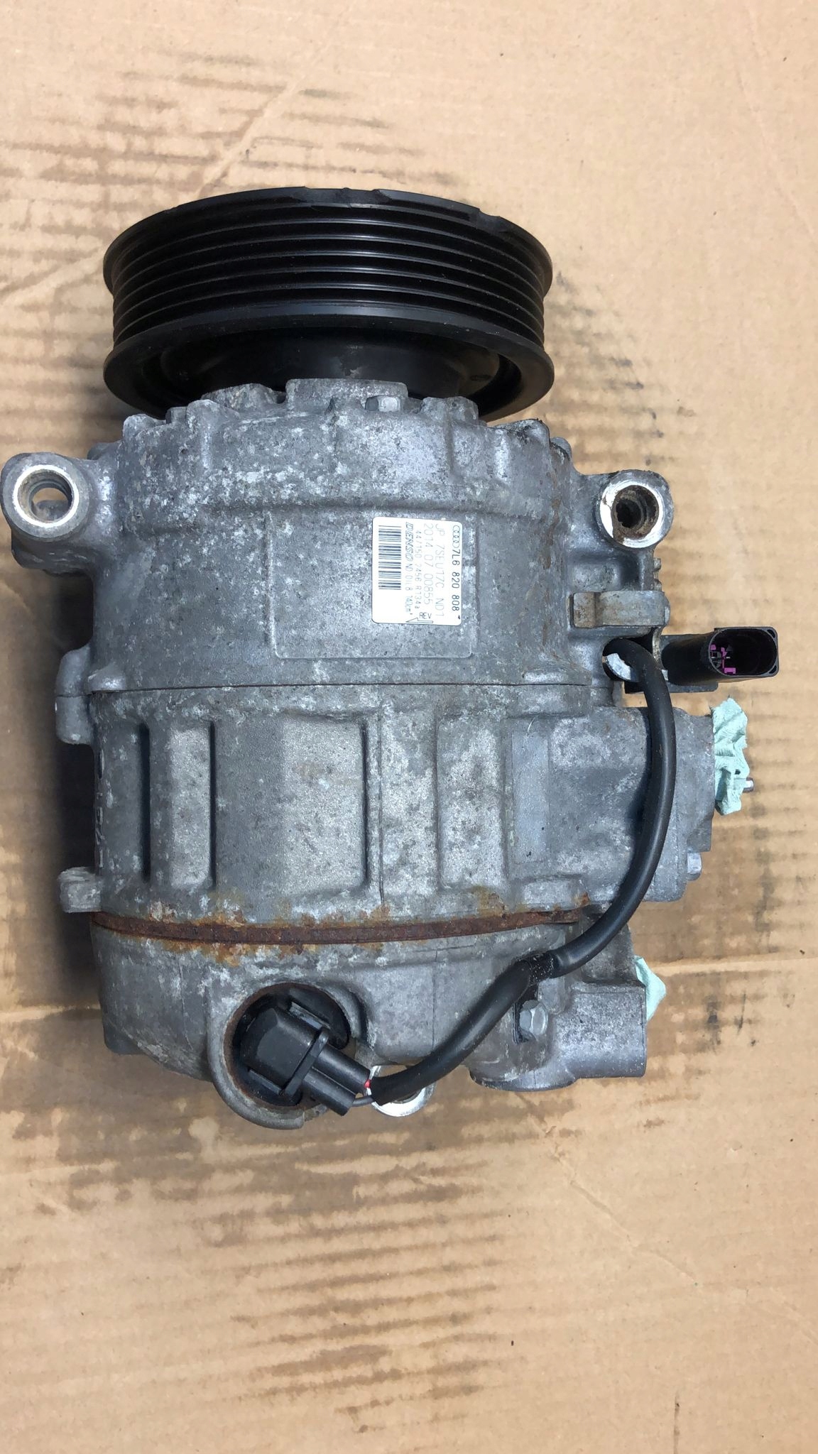 SPRĘŻARKA KLIMY KOMPRESOR AUDI Q7 3,0TDI 7L6820808 7L6 820 808 za 650 ...