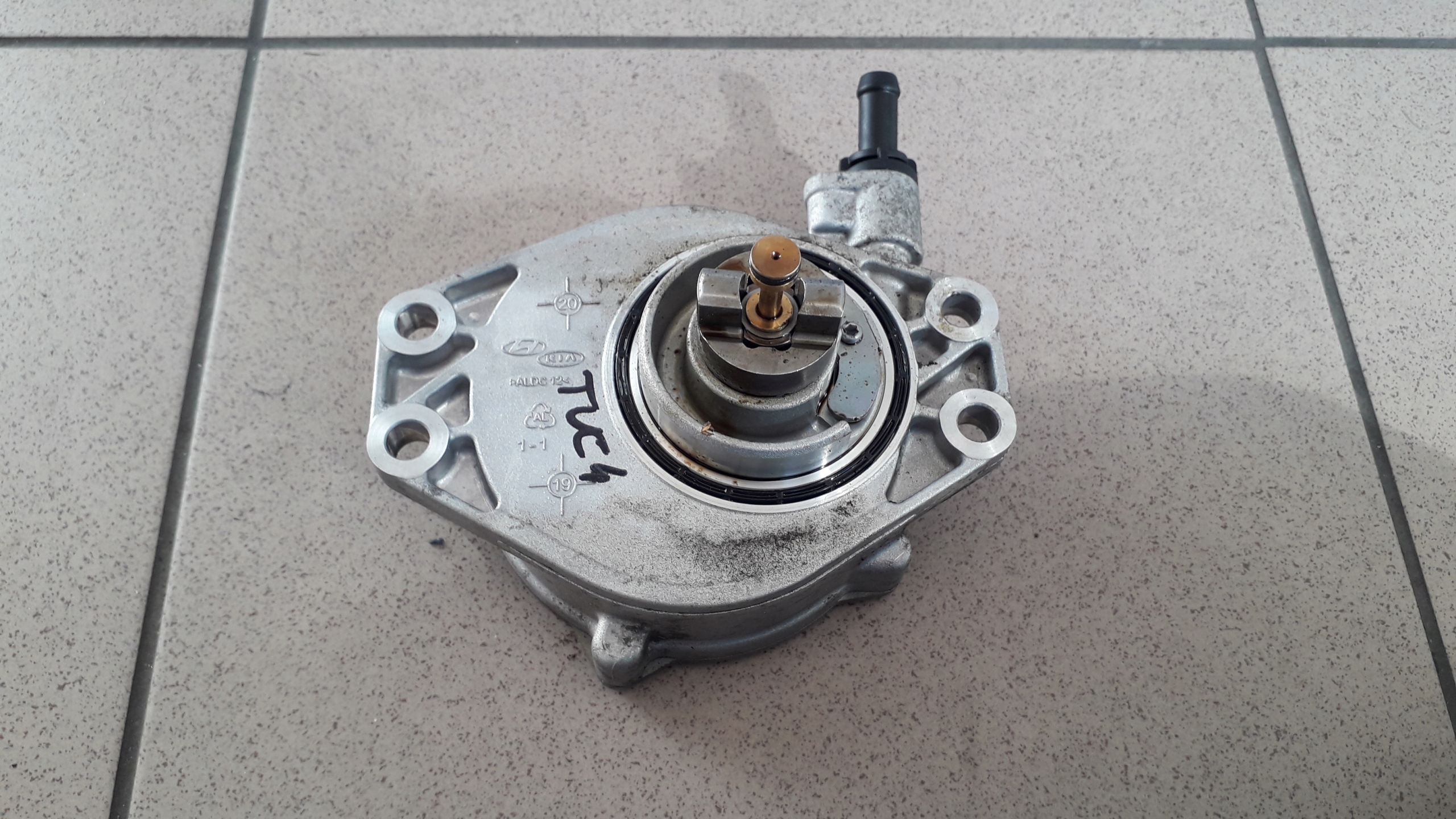 HYUNDAI TUCSON III IV 2020- 1.6T 48V POMPA VACUM za 500.00PLN z BIAŁA ...