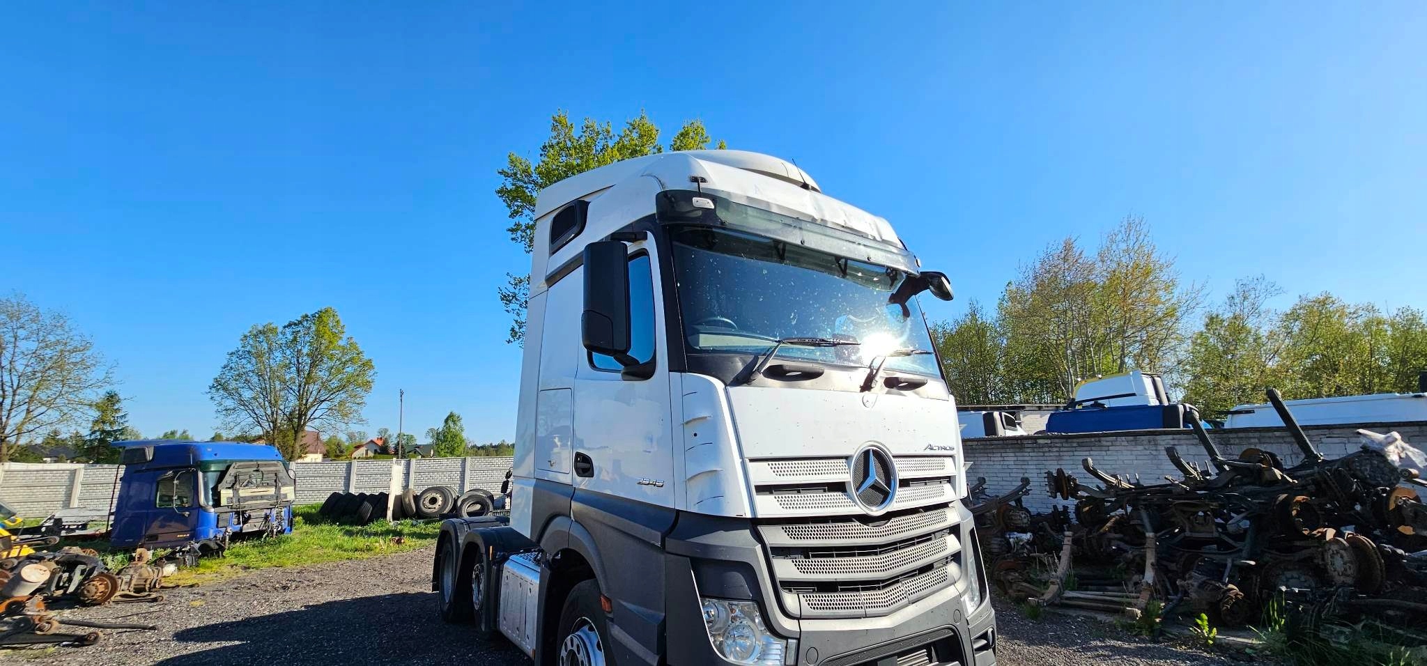 Mercedes Actros MP4 kabina Anglik Mercedes Actros MP4 kabina Anglik ...