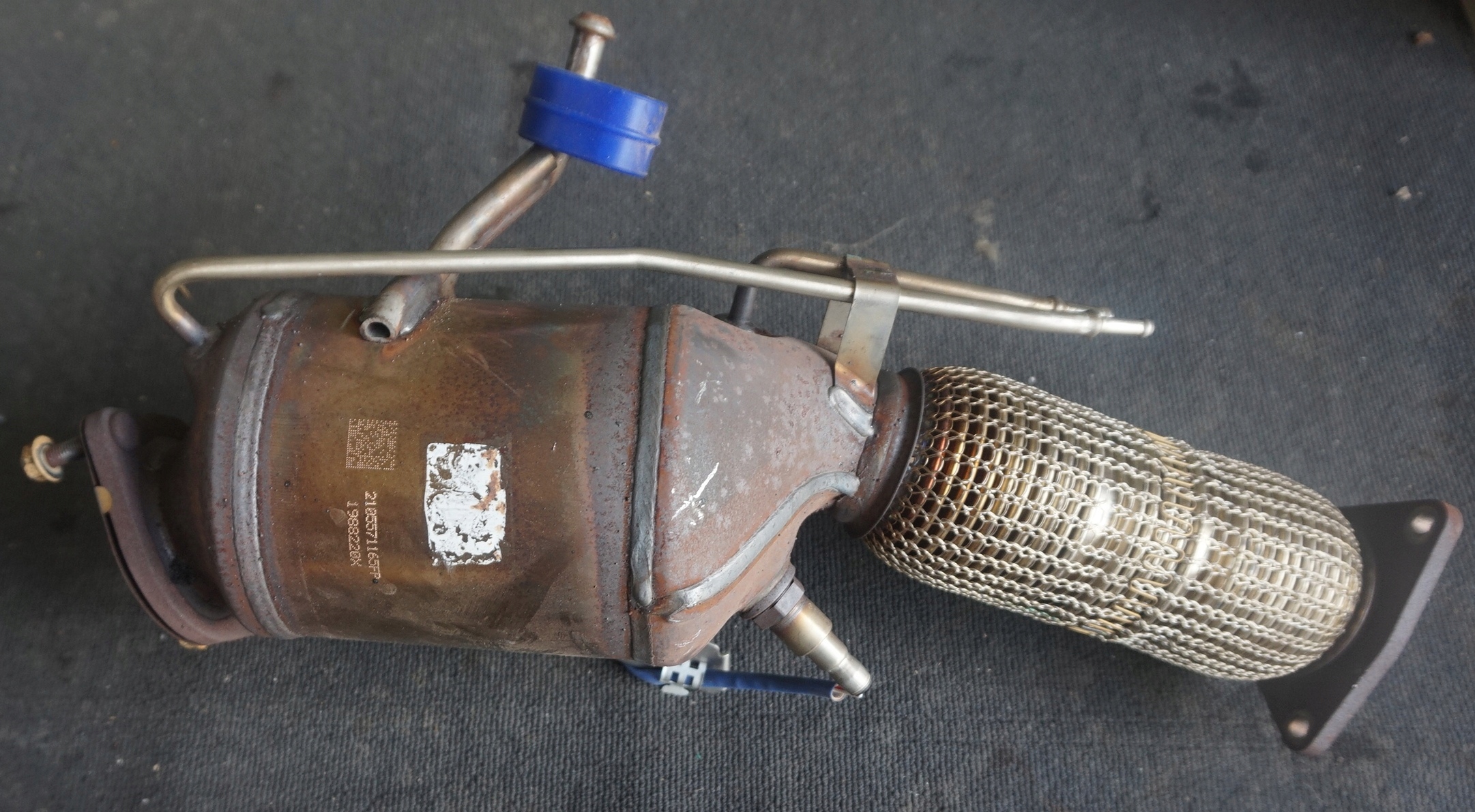 VOLVO XC40 1.5 B3154T5 HYBRYDA 2021 2022 KATALIZATOR DPF 32313169 FILTR ...