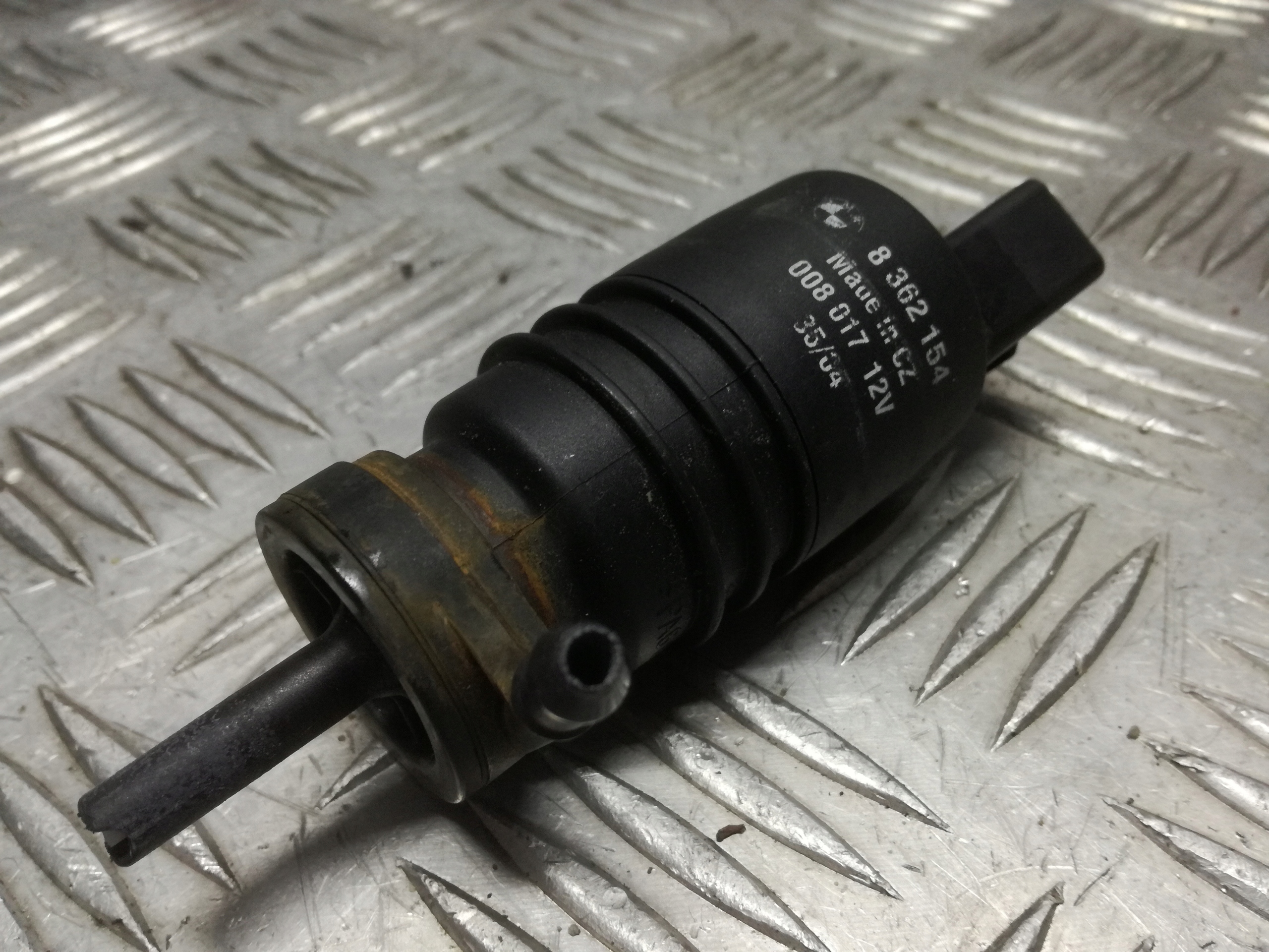 BMW OE 8362154 pompka płynu spryskiwaczy - porównaj ceny - Allegro.pl