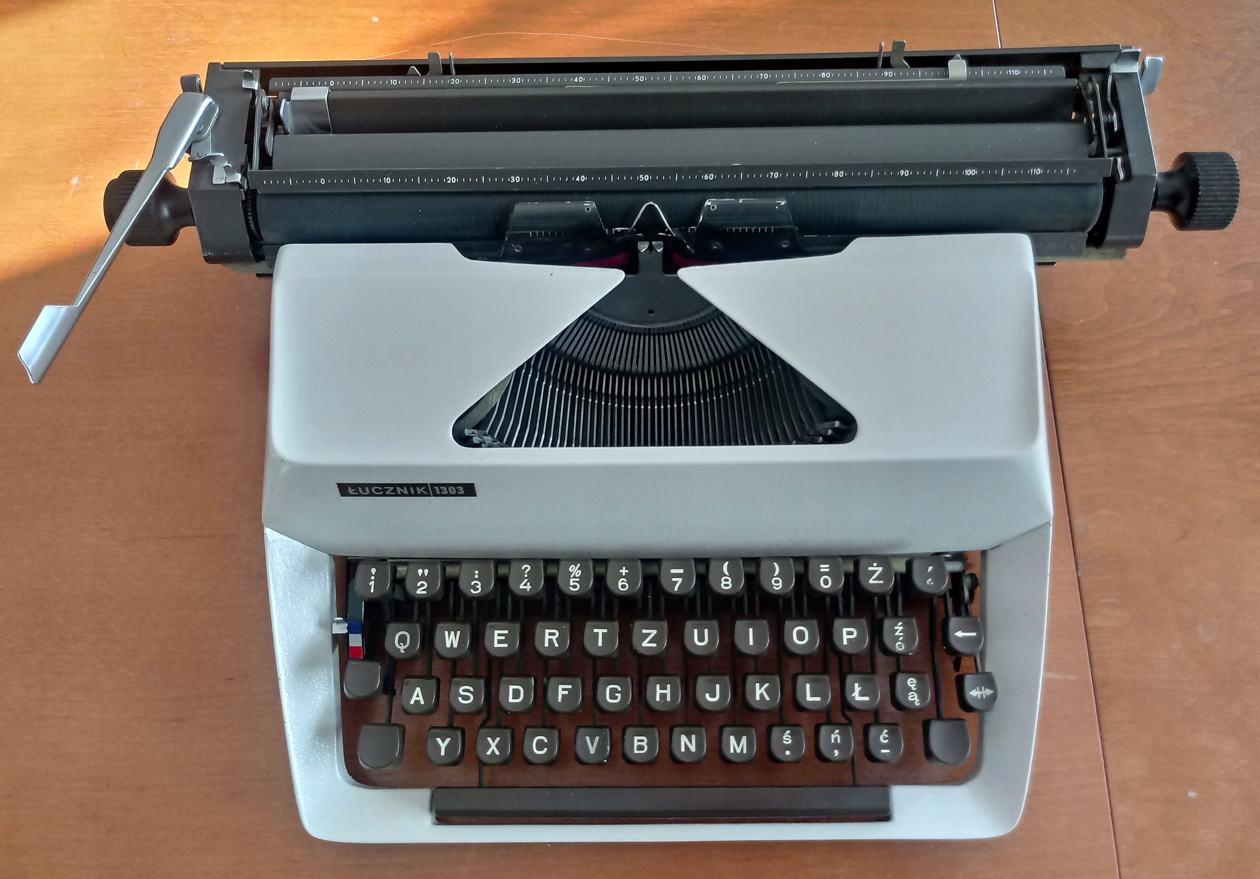Maszyna do pisania ŁUCZNIK 1303 12782170567 - Allegro.pl