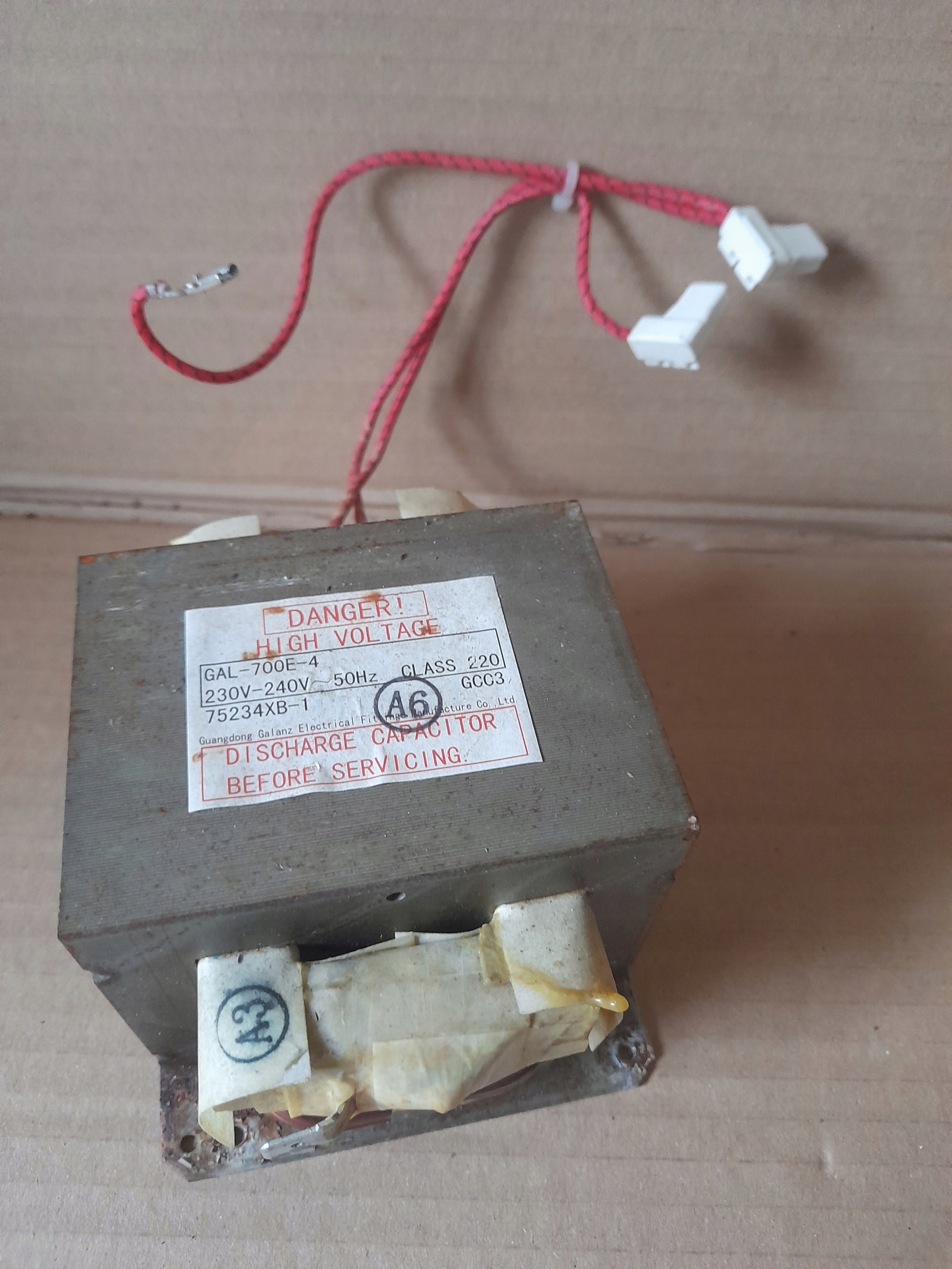 Transformator Gal-700e-4 z Mikrofalówki - Niska cena na Allegro