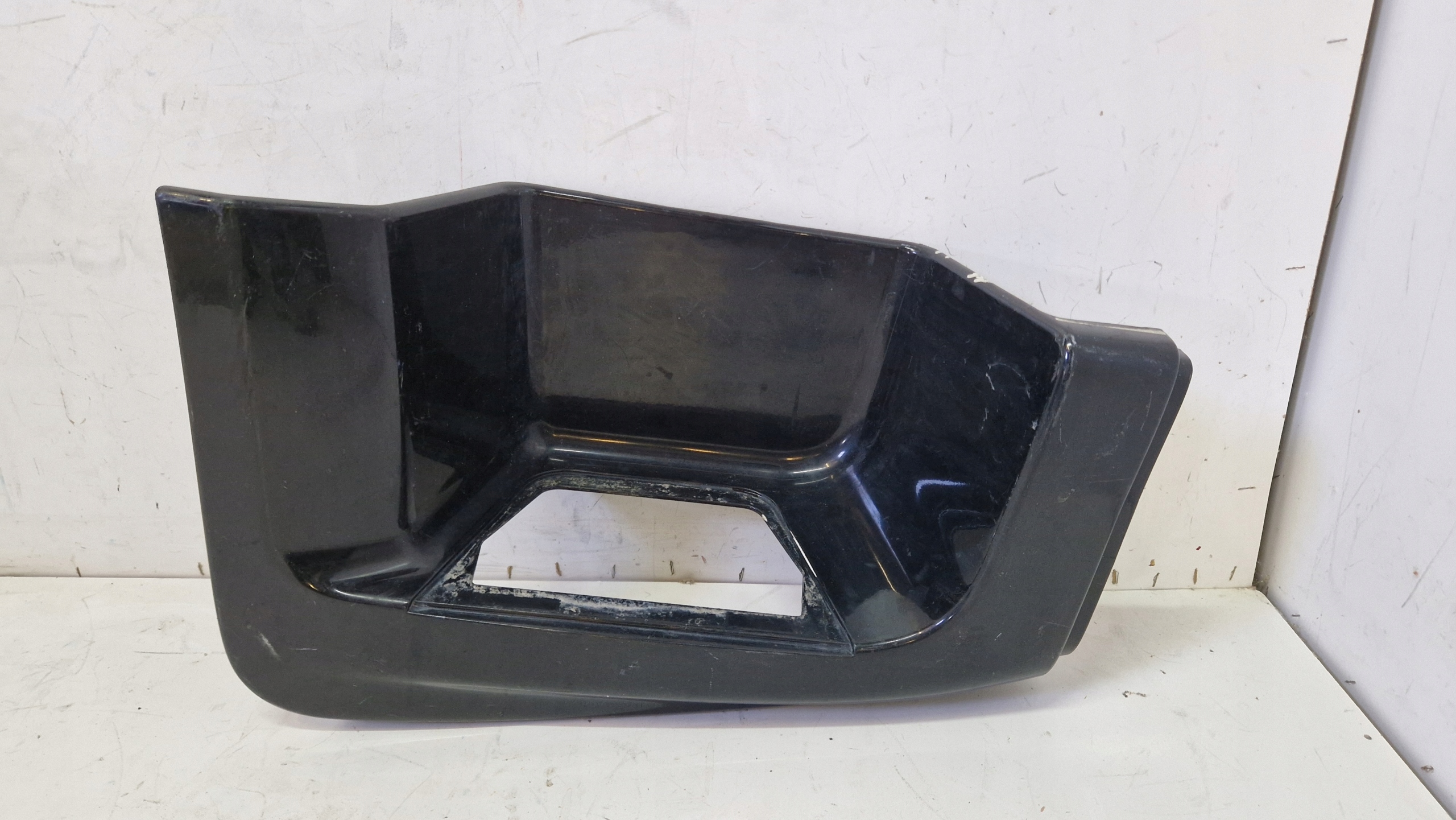 Stopieniek dolny wnęka kaseta stopnia daf xf 95 1295735 za 59.00PLN z ...