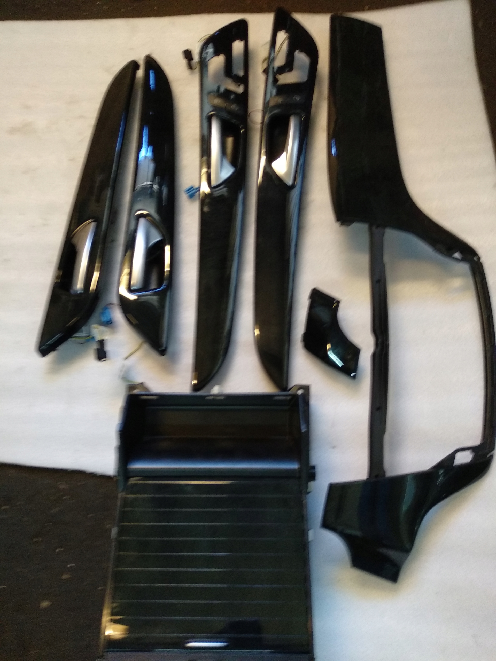 MERCEDES GLS GLE X166 LISTWY DEKORY 2018R A1666800203 ; A1666801371 ...