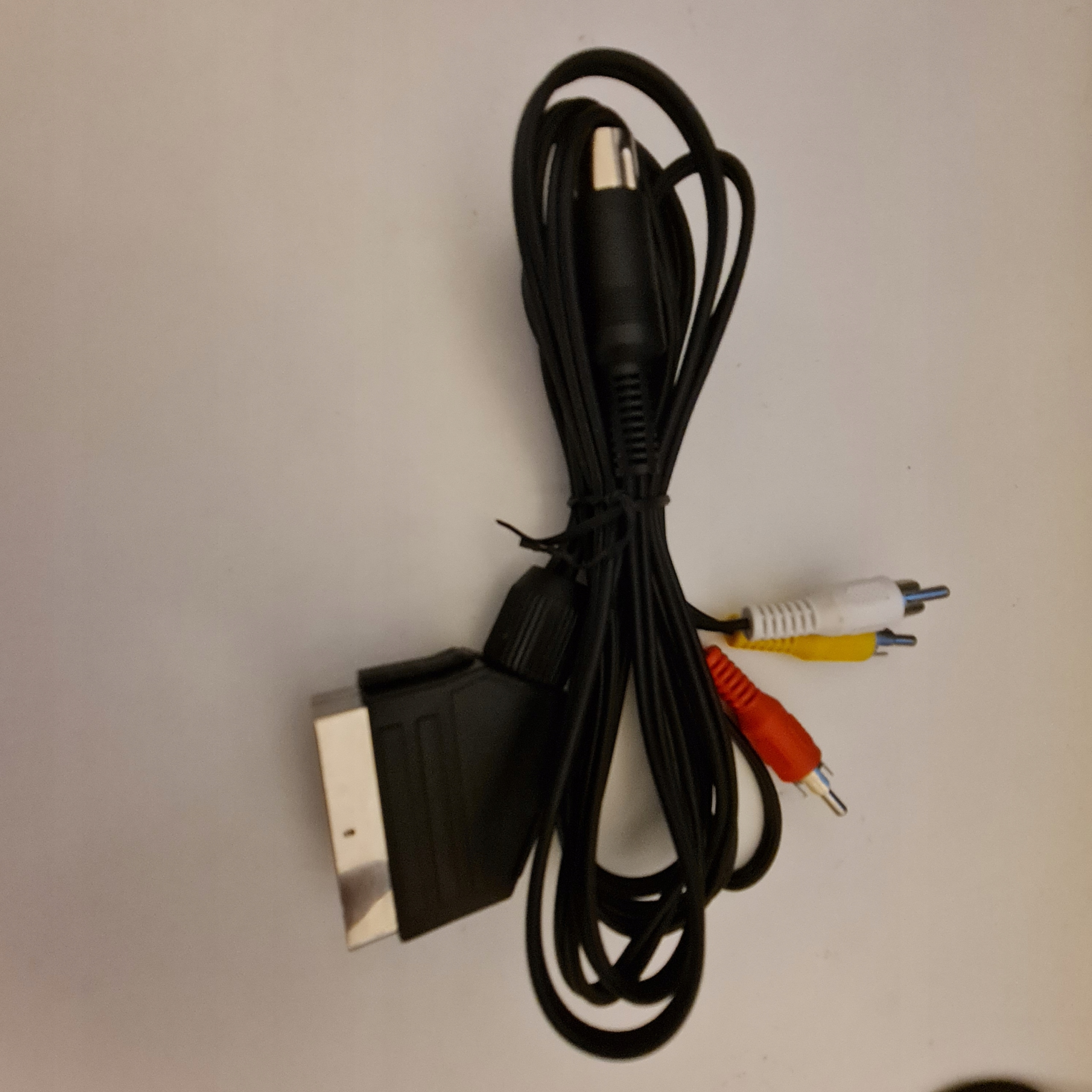 UNI Kabel 2,5m HQ SCART+CINCH Commodore C64 C128 - Sklep, Opinie, Cena ...