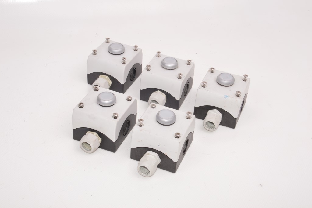 Przycisk płaski komplet M22-D-R-X0/KC11/I MOELLER • Cena, Opinie ...