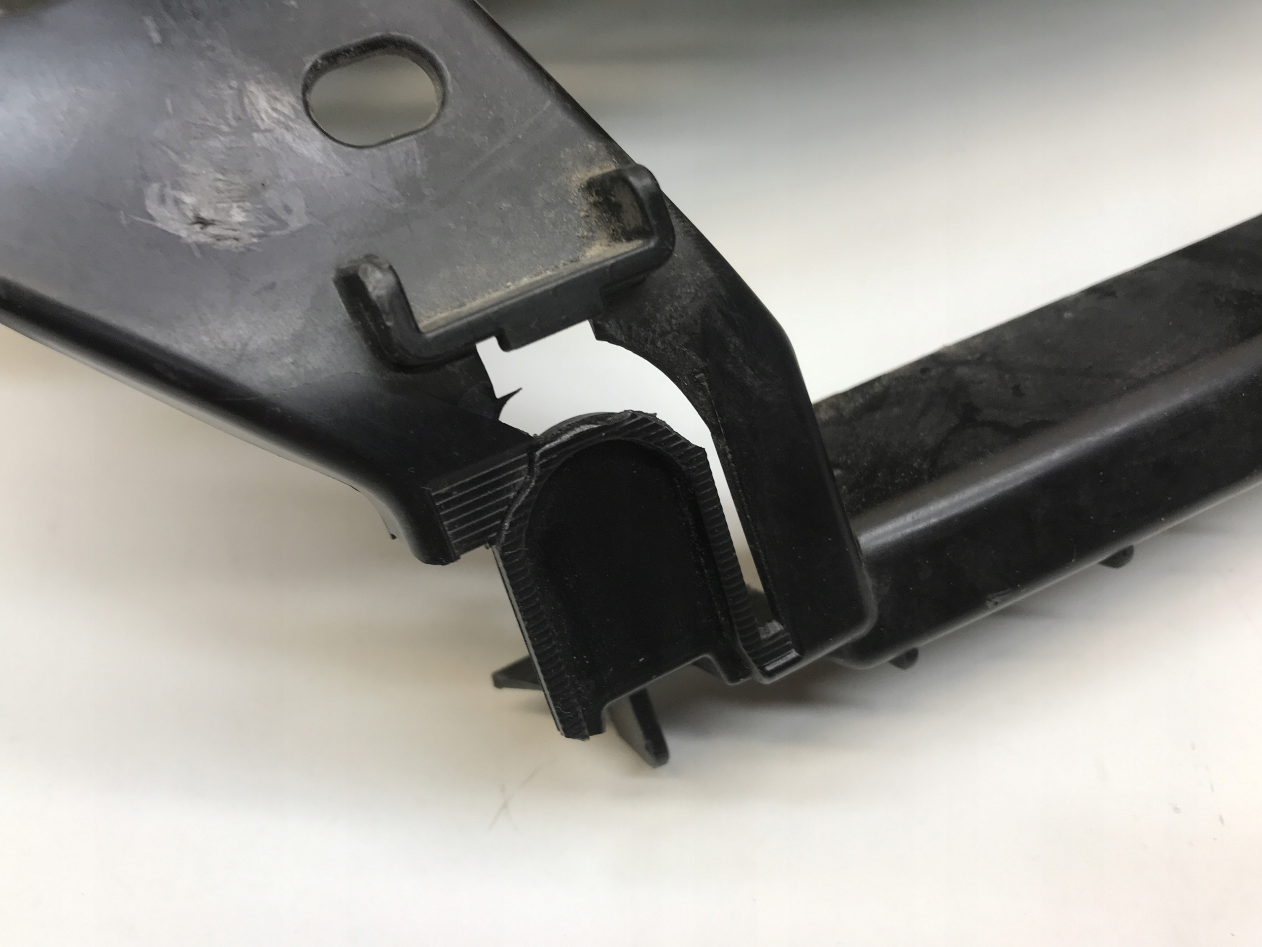 9677363777 - PEUGEOT 308 T9 навіс каркас зміцнення бампера купити на ...