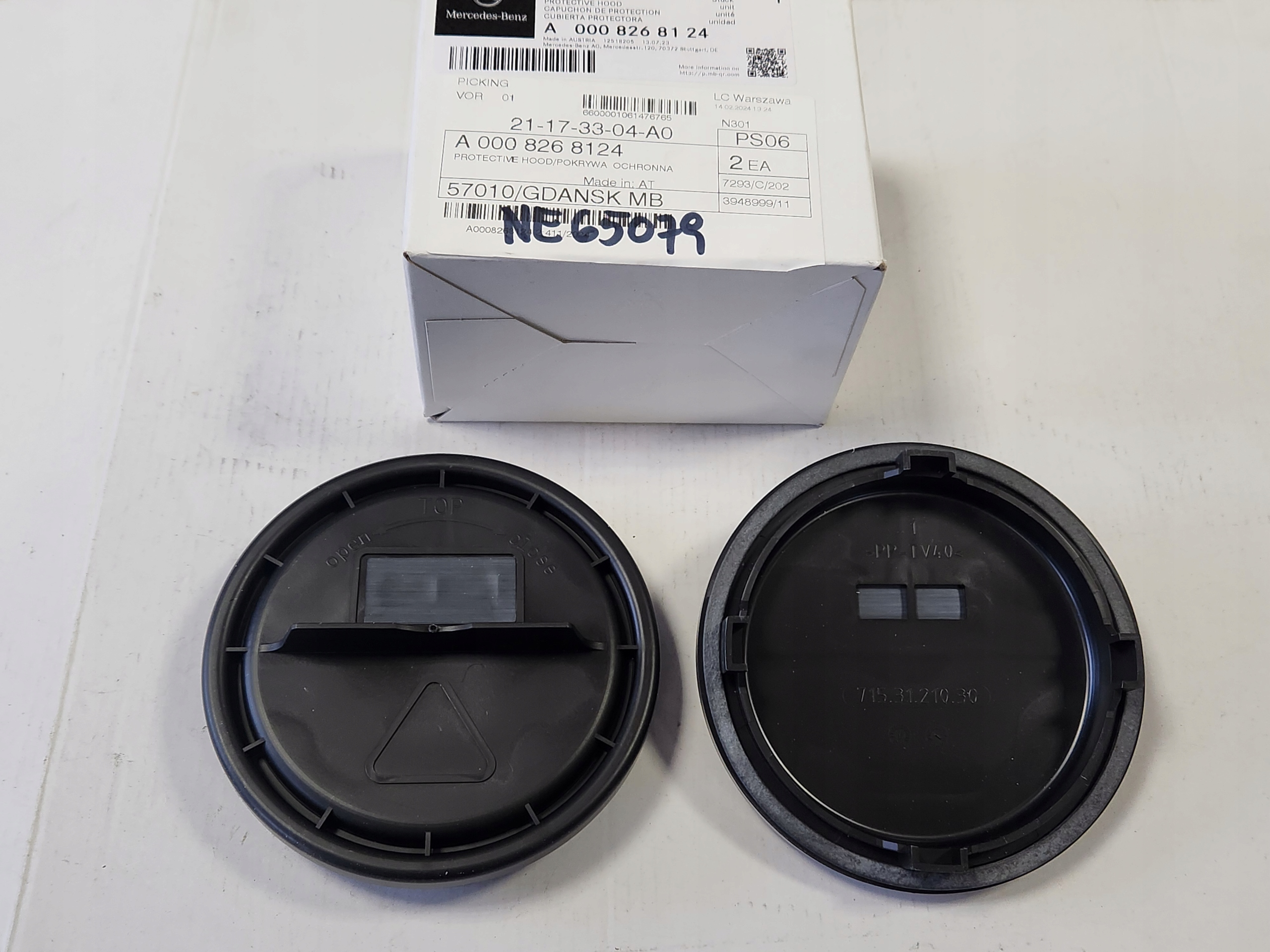 ZAŚLEPKA DEKIEL REFLEKTORA W164 ACTROS ORYGINAŁ NOWA 0008268124 # za z ...