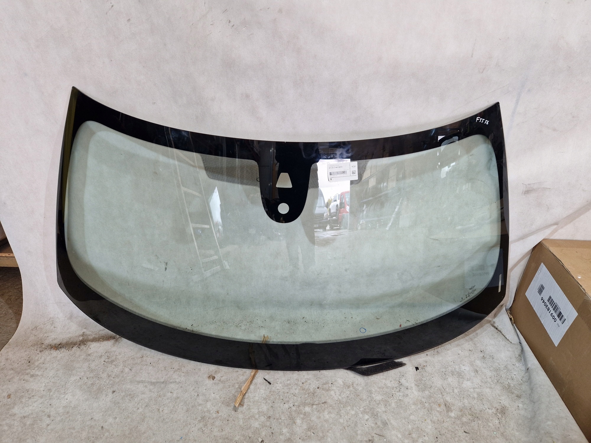 SZYBA CZOŁOWA MINI F55 F56 F57 23r ORYGINAŁ • Cena, Opinie - Allegro