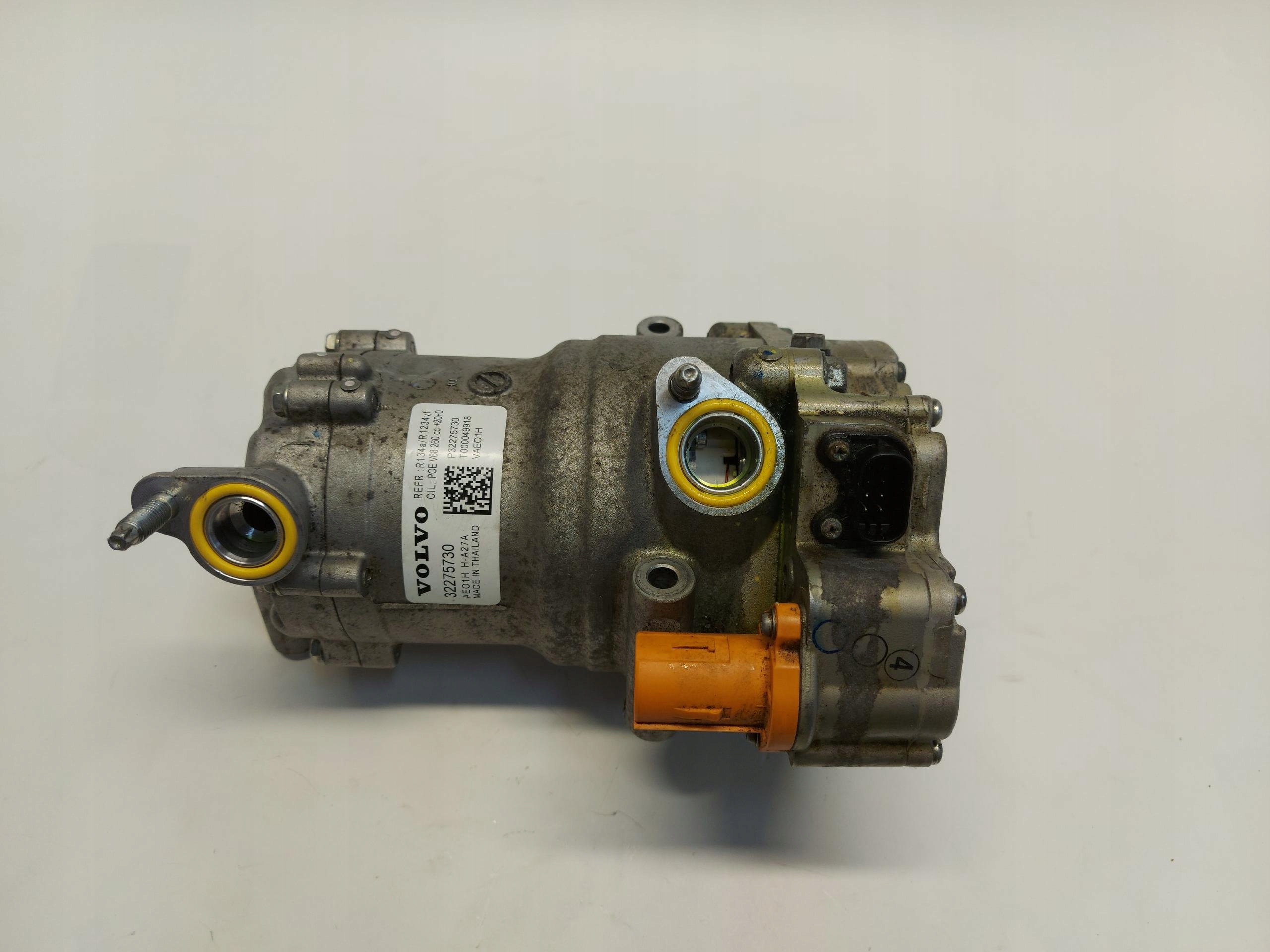 VOLVO XC40 Lift SPRĘŻARKA KLIMATYZACJI 32275730 za 1450.00PLN z ...