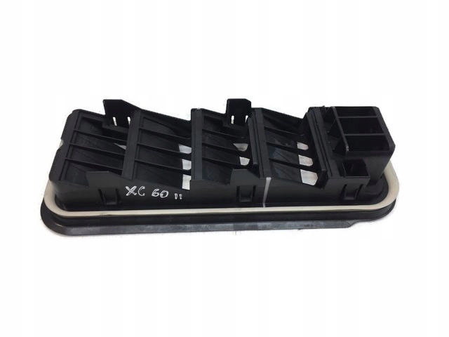 VOLVO XC60 II XC40 KRATKA WENTYLACYJNA 31449325 za 160.00PLN z CHEŁM ...