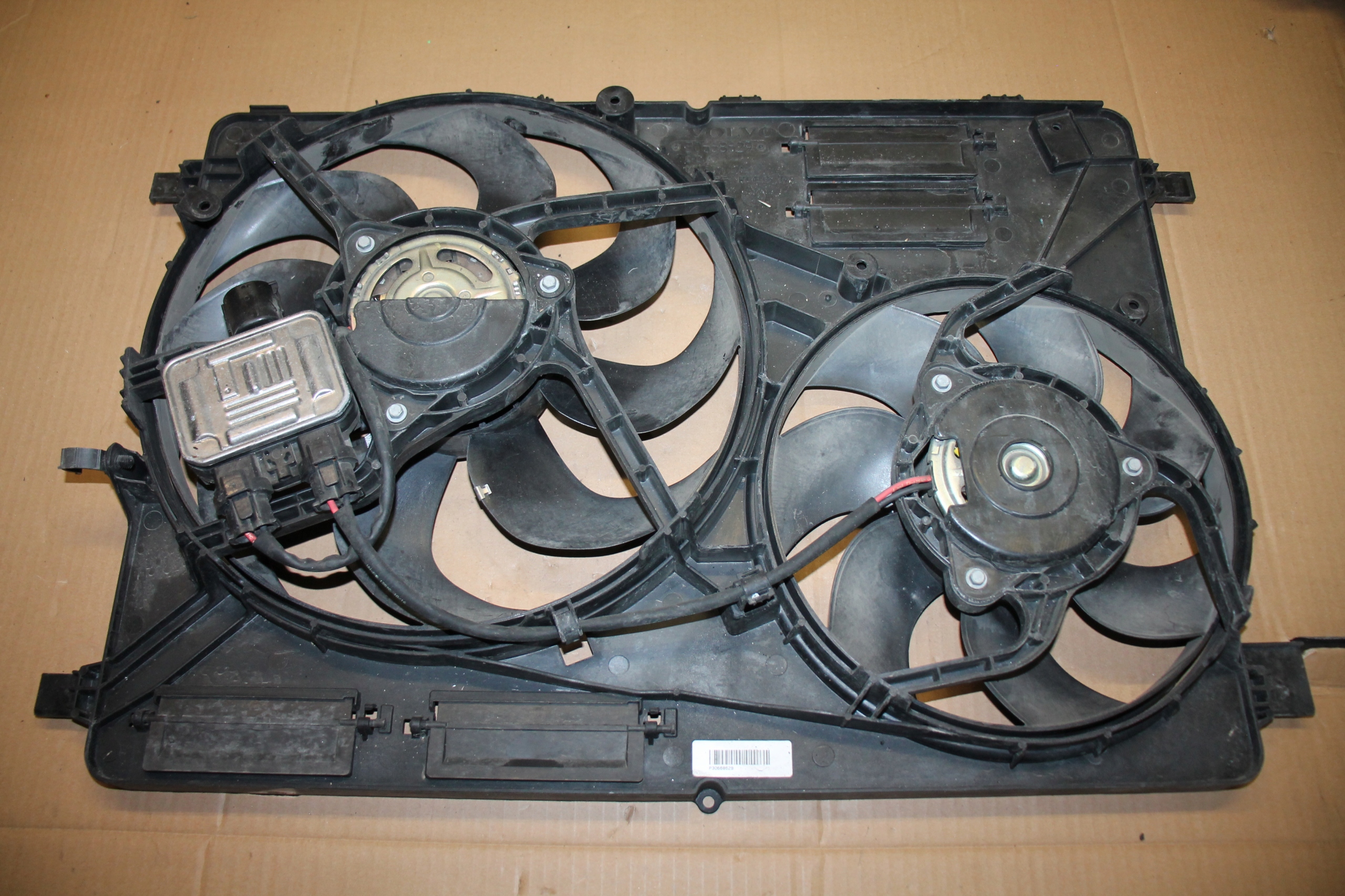 VOLVO V60 S60 V70 XC60 XC70 WENTYLATOR 30668629, EVOQUE, S MAX, MONDEO ...