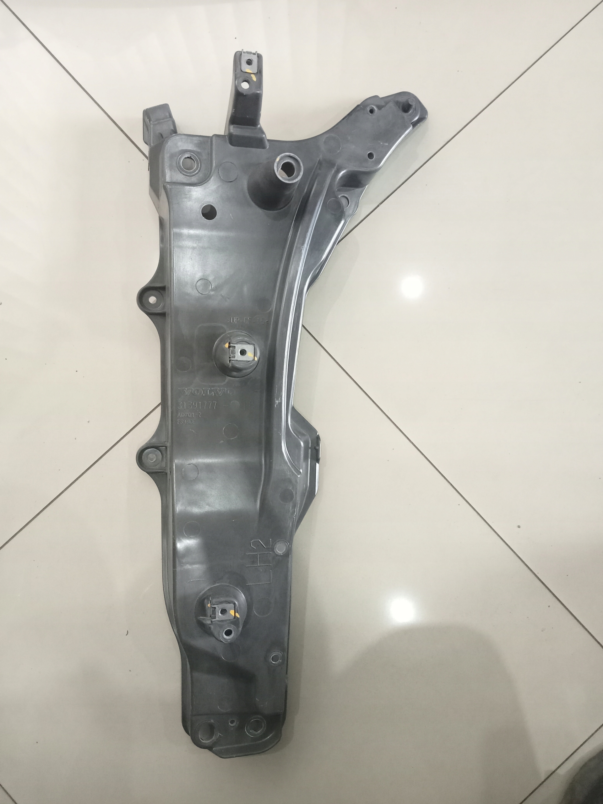 Volvo OE 31391777 , 31391778 VOLVO XC90 MOCOWANIE za 610.00PLN z ...