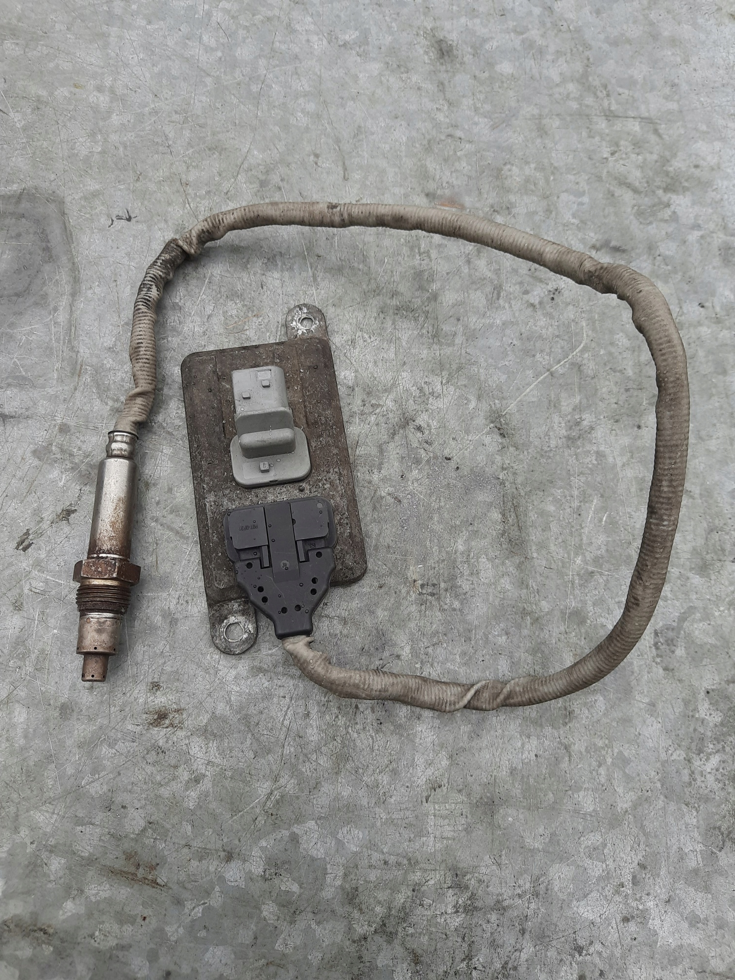 CZUJNIK NOX SONDA LAMBDA MERCEDES AXOR ACTROS za 850 zł z DOMARADZKA ... CZUJNIK NOX SONDA LAMBDA MERCEDES AXOR ACTROS za 850 zł z DOMARADZKA ...