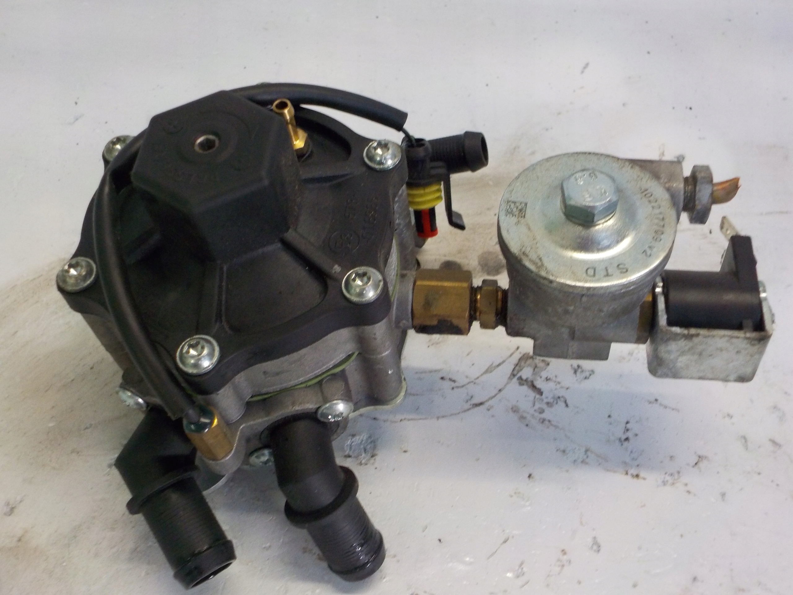 REDUKTOR PAROWNIK GAZU STAG R02 za 99.00PLN z NEKLA - Allegro - (17407703436)