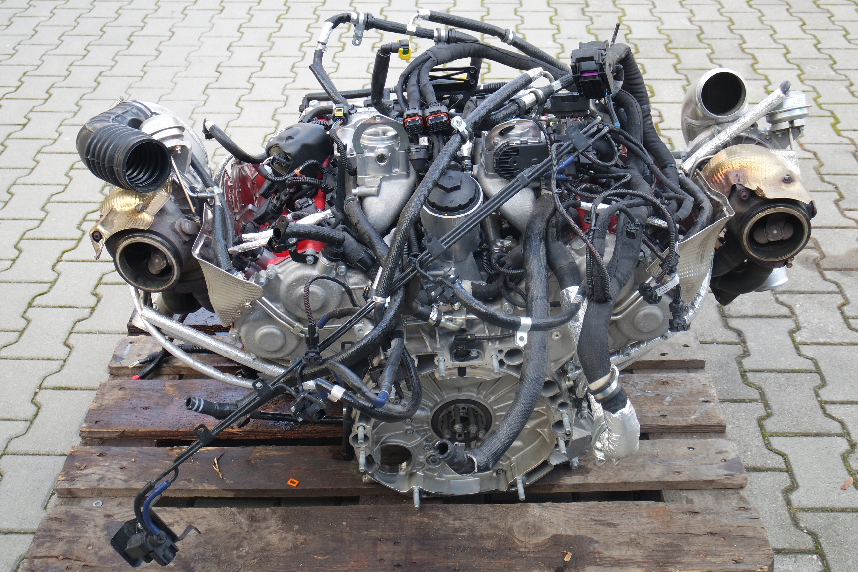 SILNIK ENGINE FERRARI 488 PISTA za 150000.00PLN z Sopot - Allegro ...